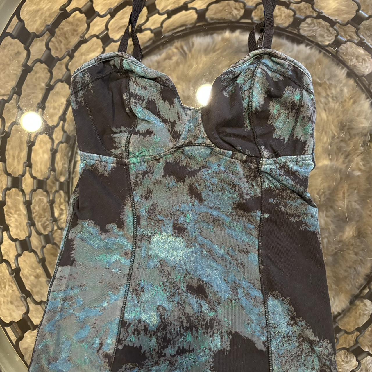Talula (Aritzia brand) teal & black printed tank top... - Depop