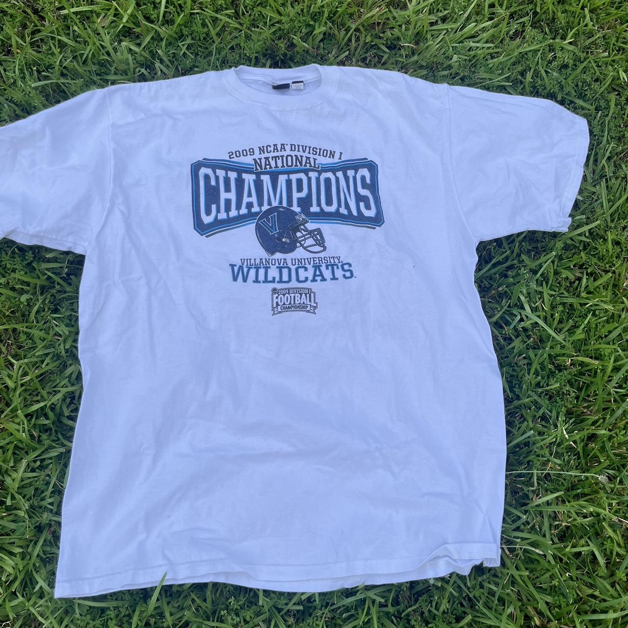 Vintage villanova football T-shirt size XXL Great... - Depop