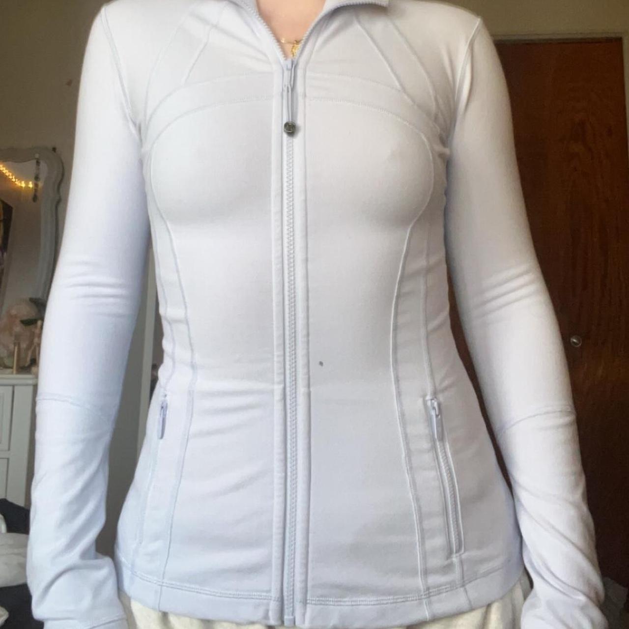 Lulu align zip up - Depop