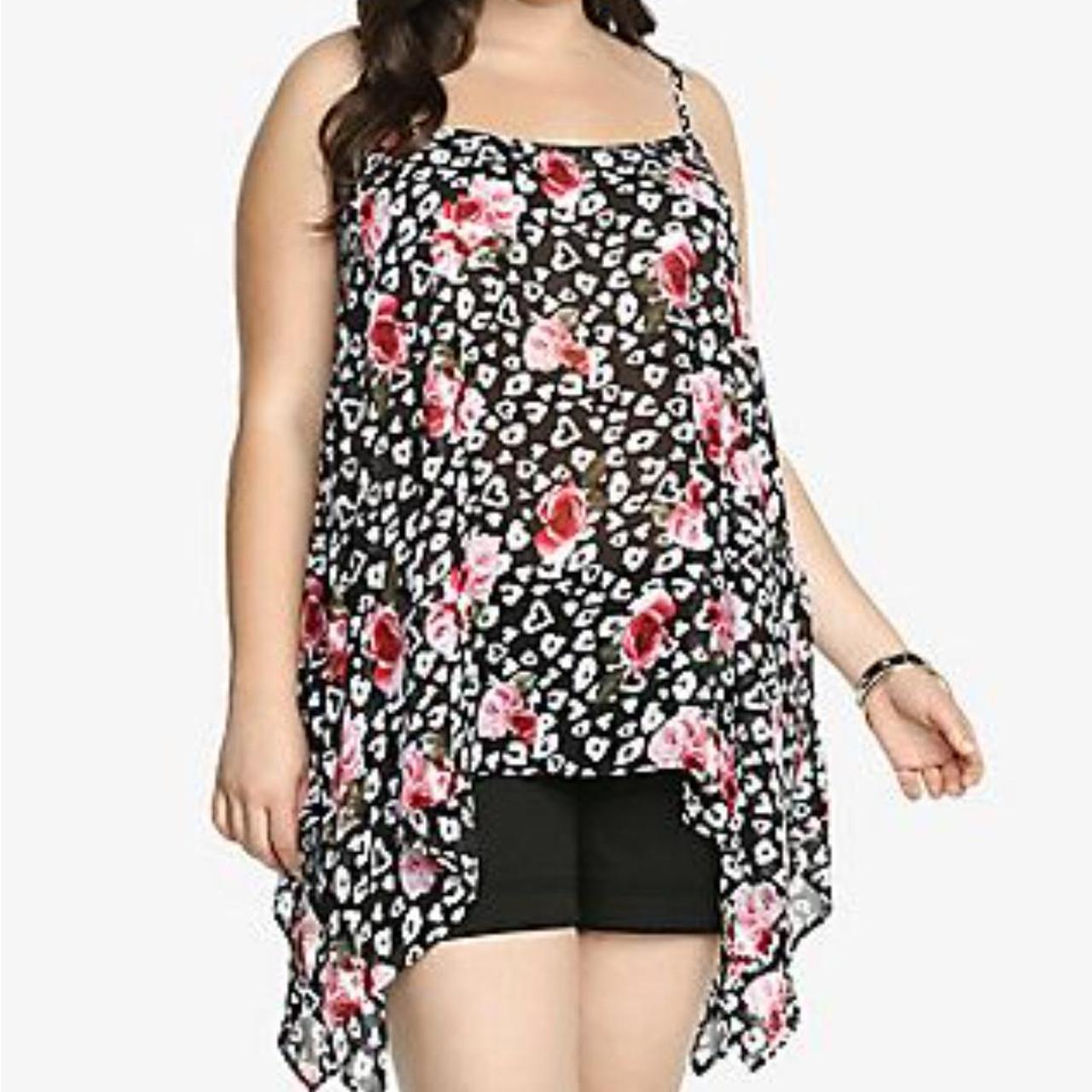 Torrid Floral Leopard Heart Print Sharkbite Hem... - Depop