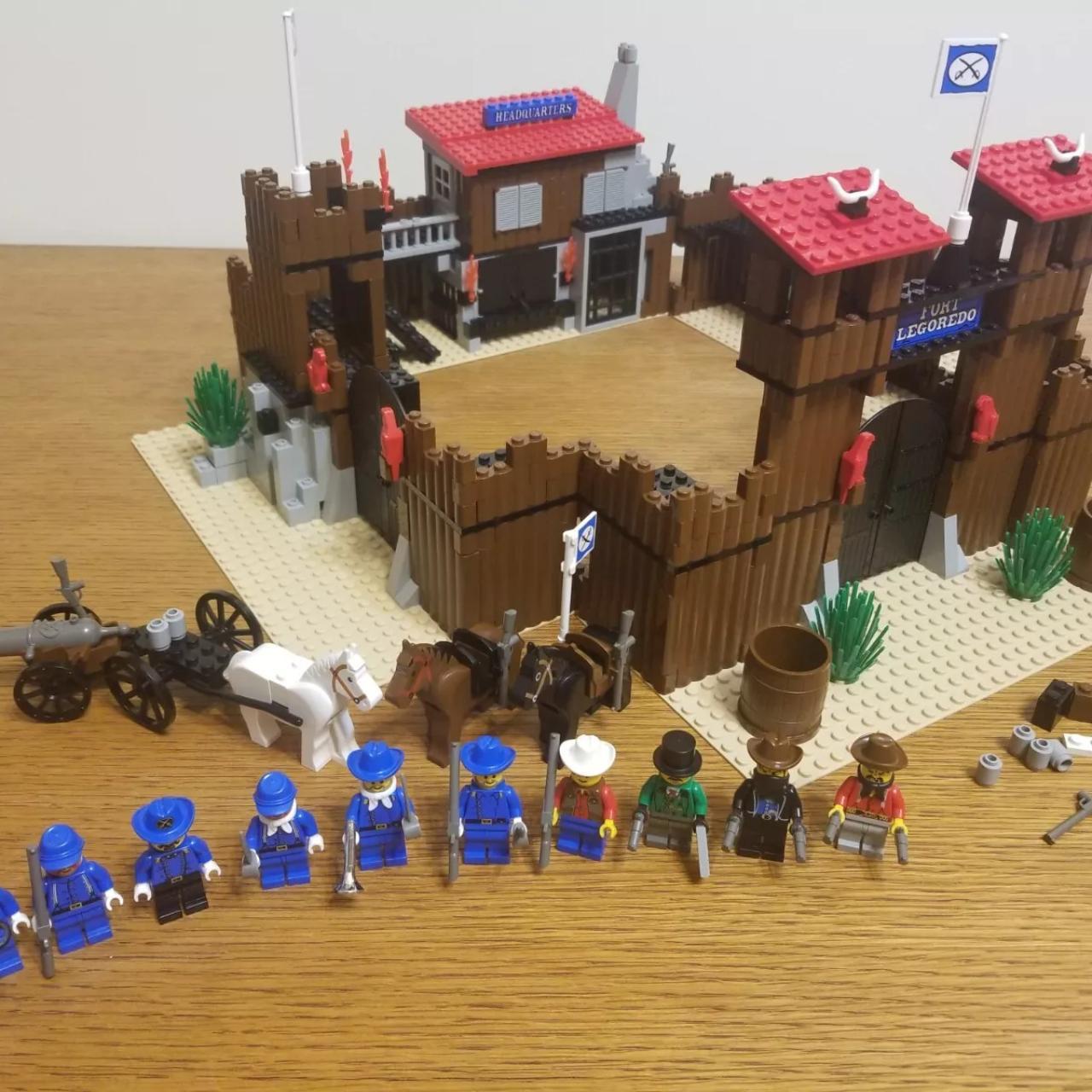 Lego Western 6769 Fort Legoredo (99% complete) - Depop