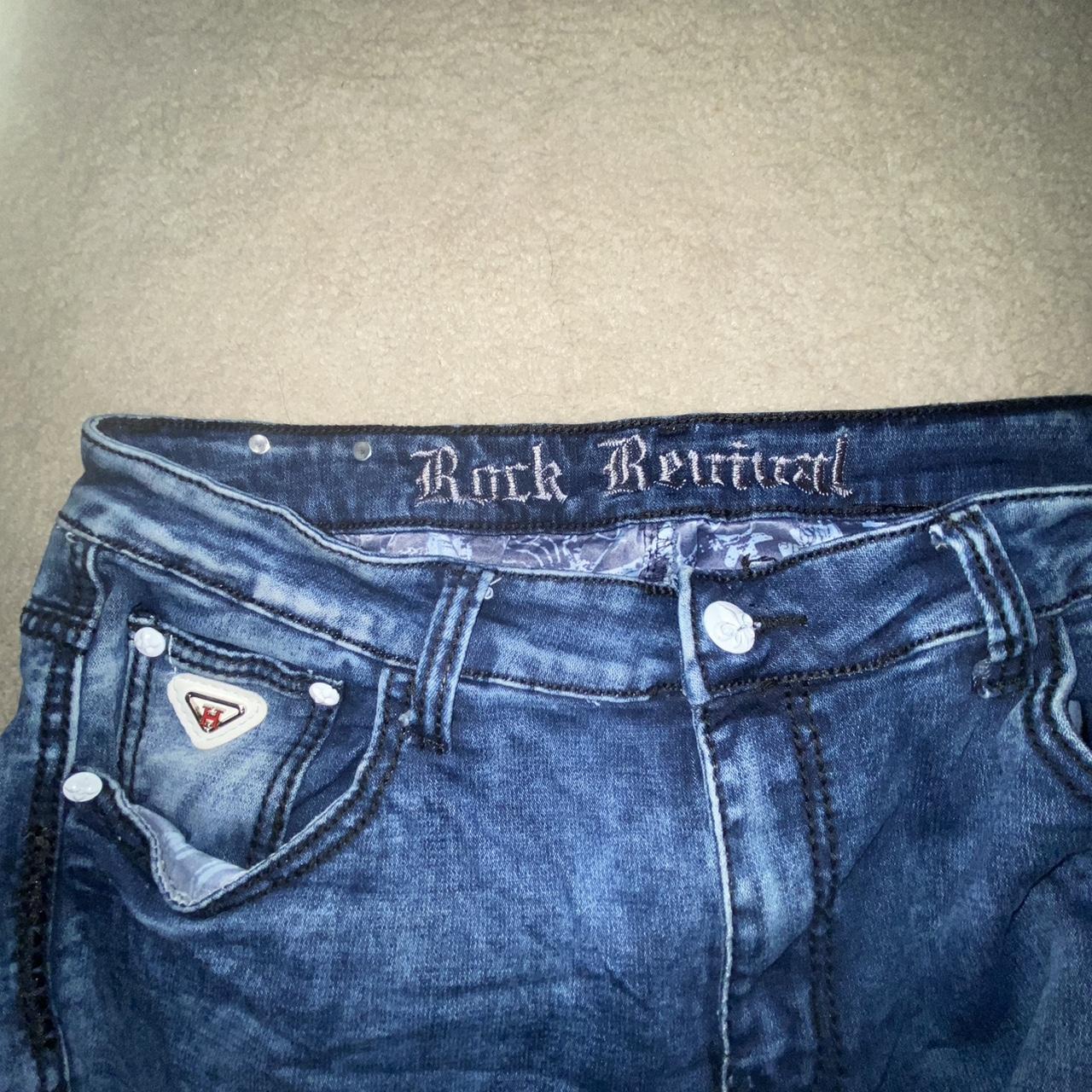 Rock revival means jeans with super cool back pockets - Depop