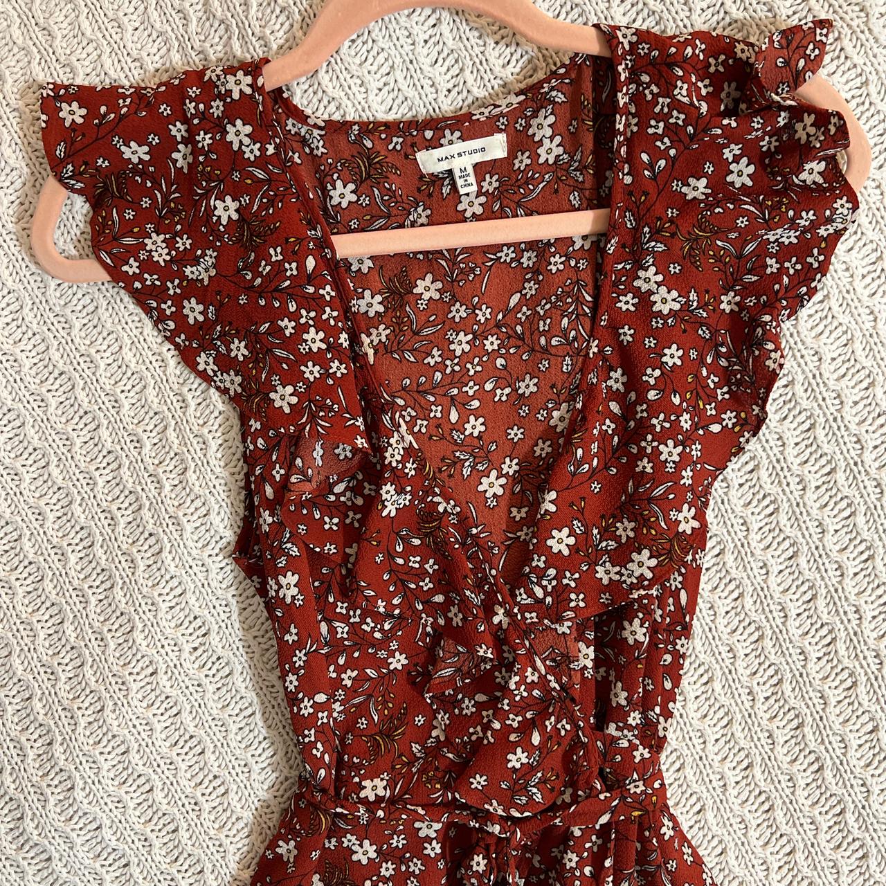 Copper floral high-low dress with side tie. Flowy... - Depop