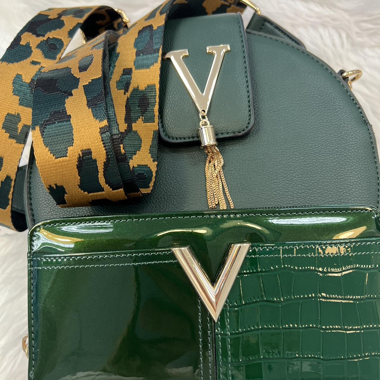 Women’s bag with matching purse - Depop