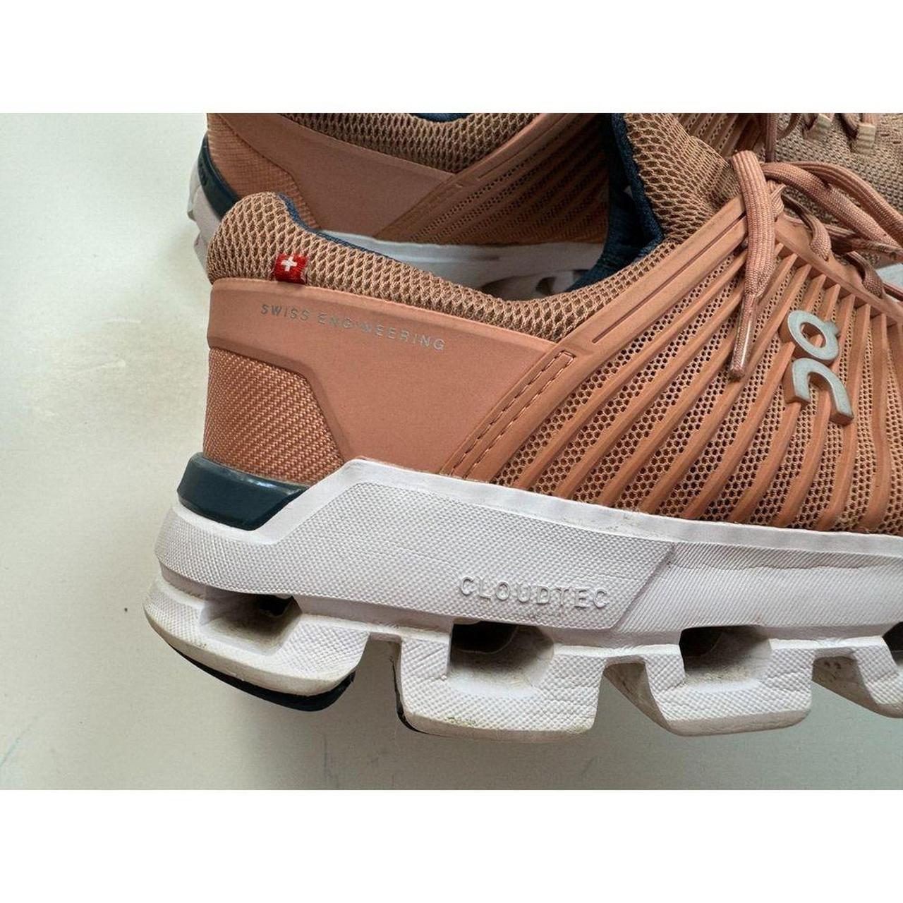 On Cloud Helion Cloudtec Shoes Womens 11 EUC Pink... - Depop