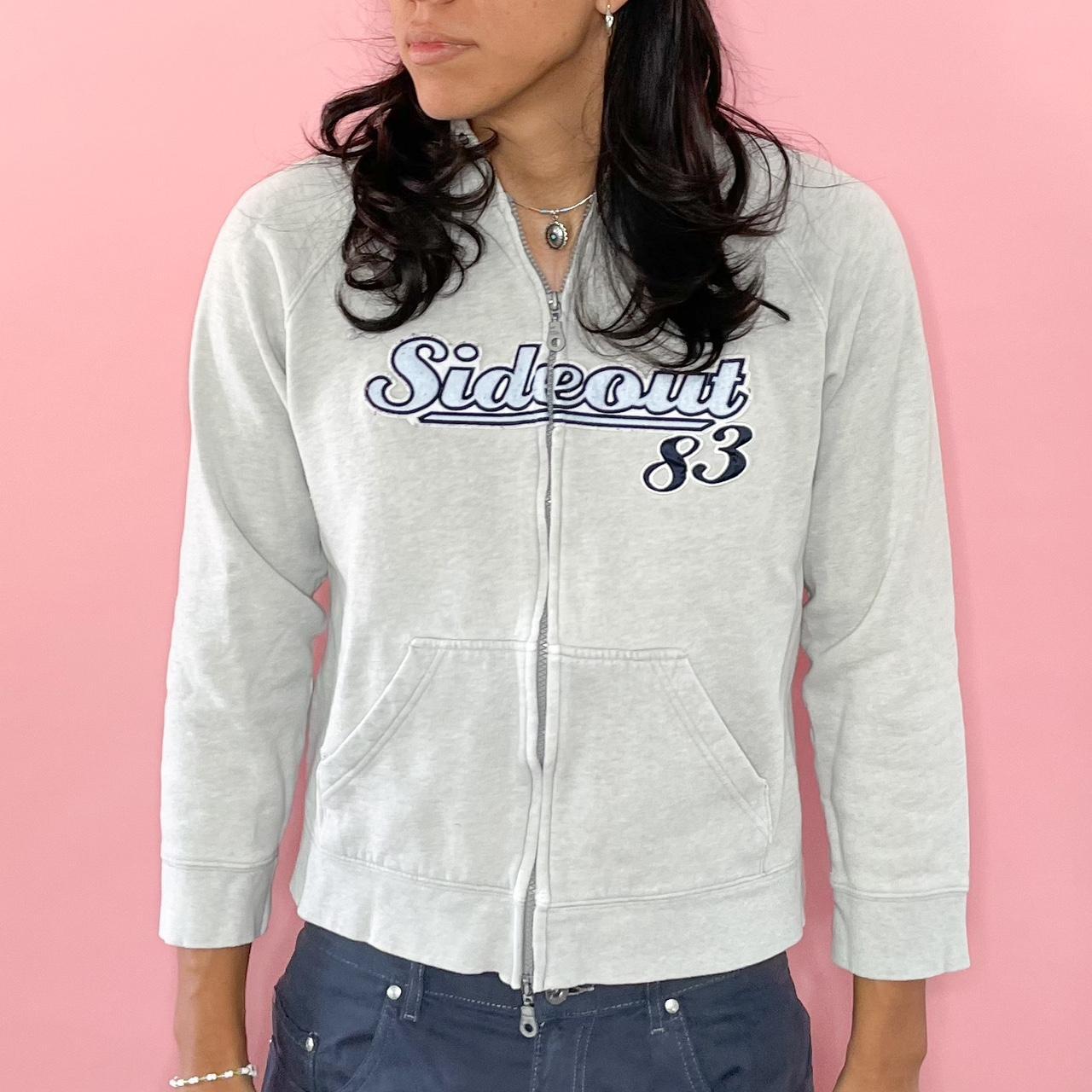 Y2K Sideout zip up hoodie! In good condition! Fits... - Depop