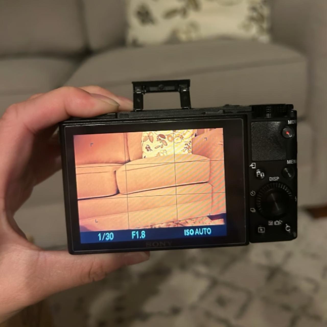 Sony dsc 100x m3 camera has flash, works perfectly,... - Depop