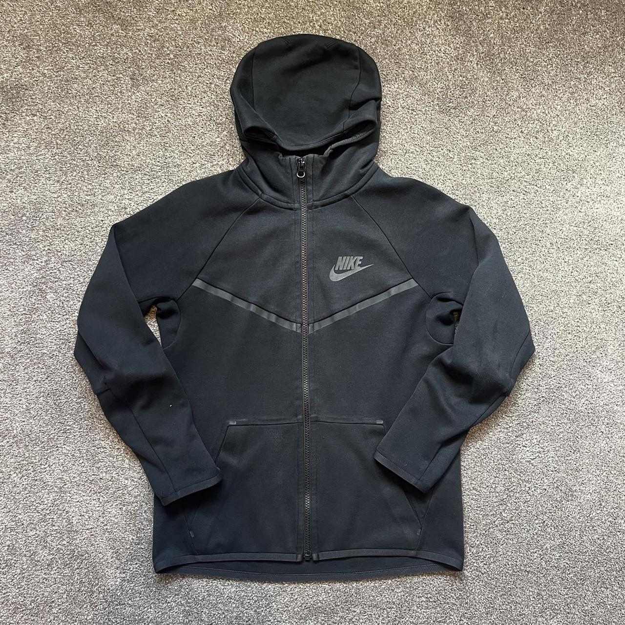 Nike tech fleece junior tracksuit hoodie size:... - Depop