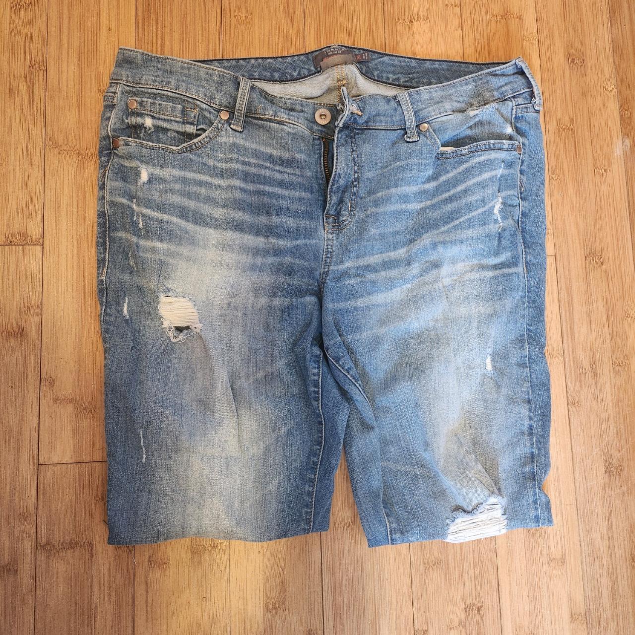 torrid 16R boyfriend straight - ripped - Depop