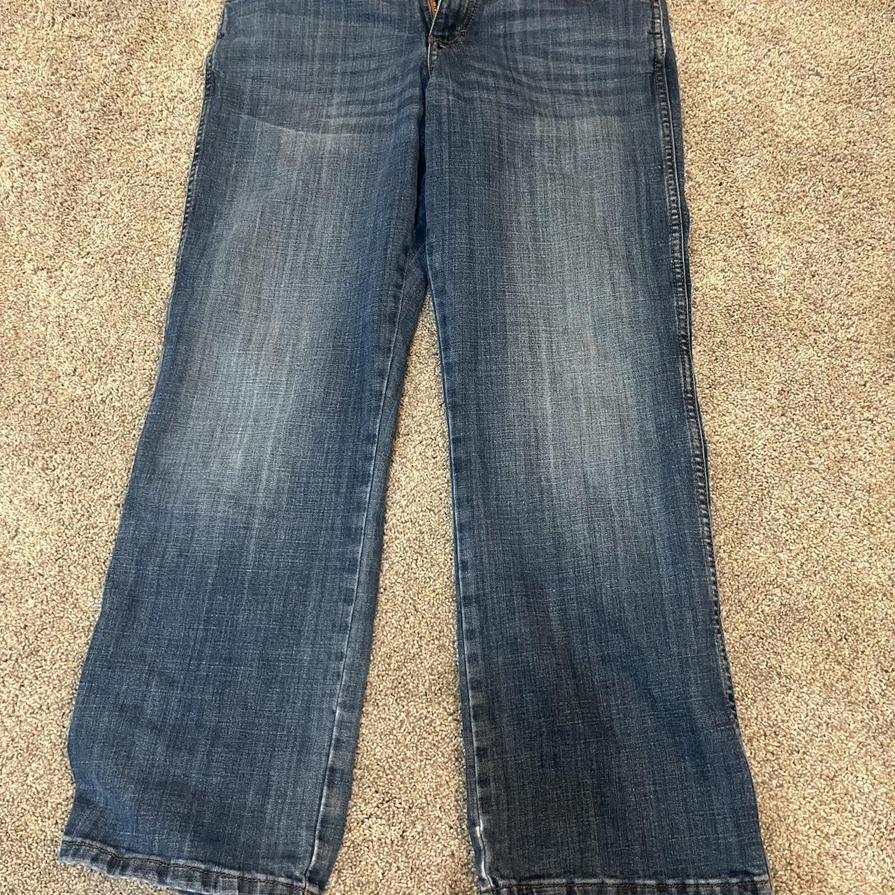 Wrangler bootcut jeans, 30x32 Great condition - Depop