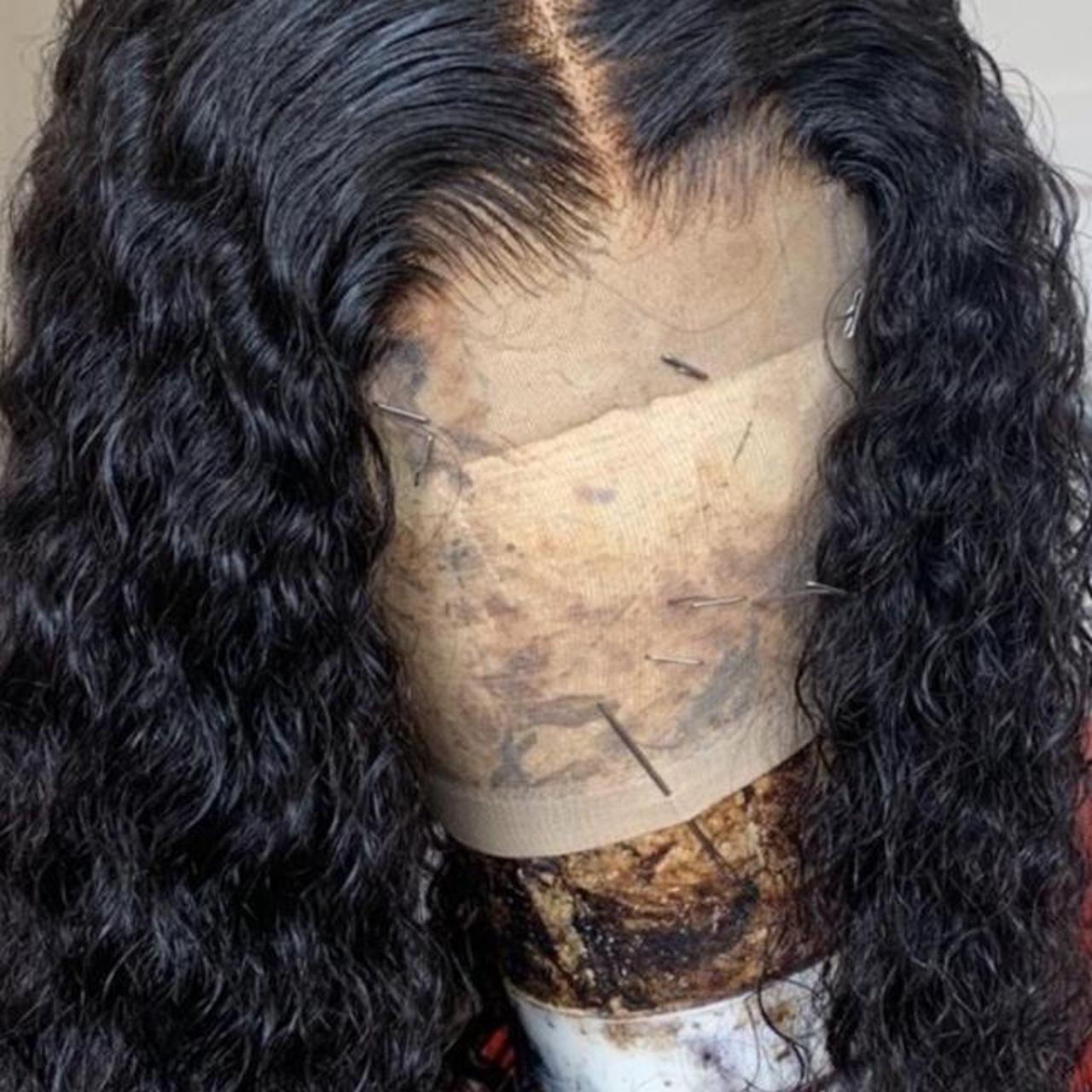 18 inches deep wave closure wig. Worn a few times... - Depop