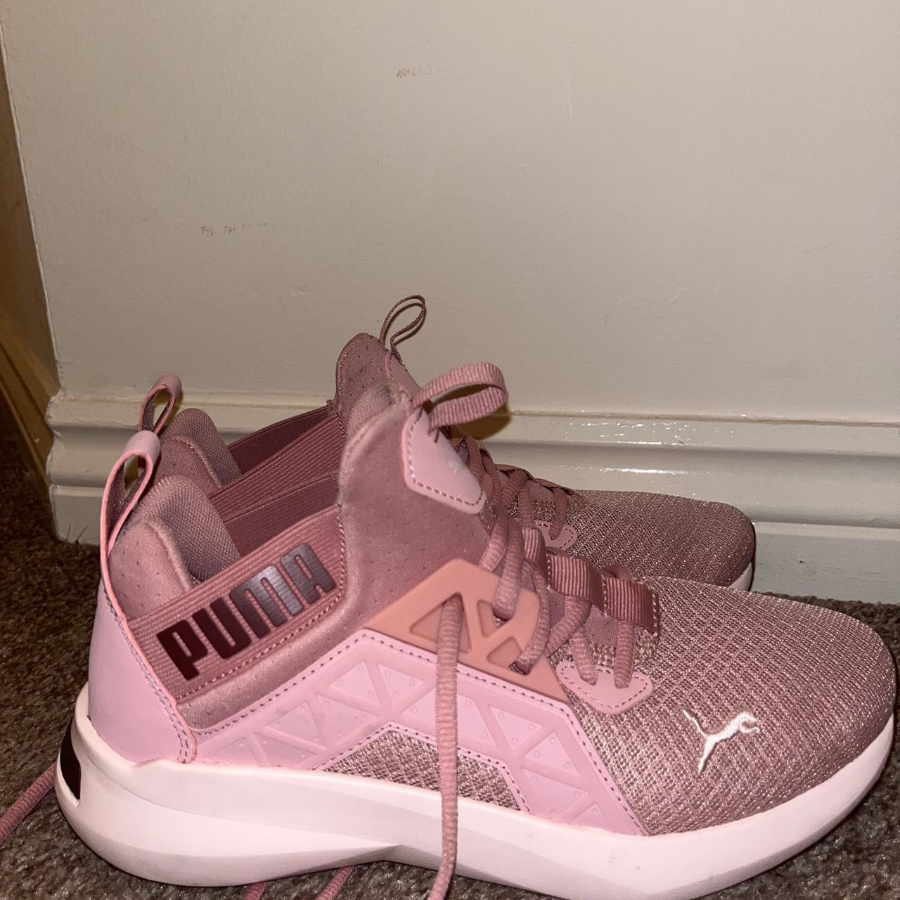 Pink puma Trainers - Depop