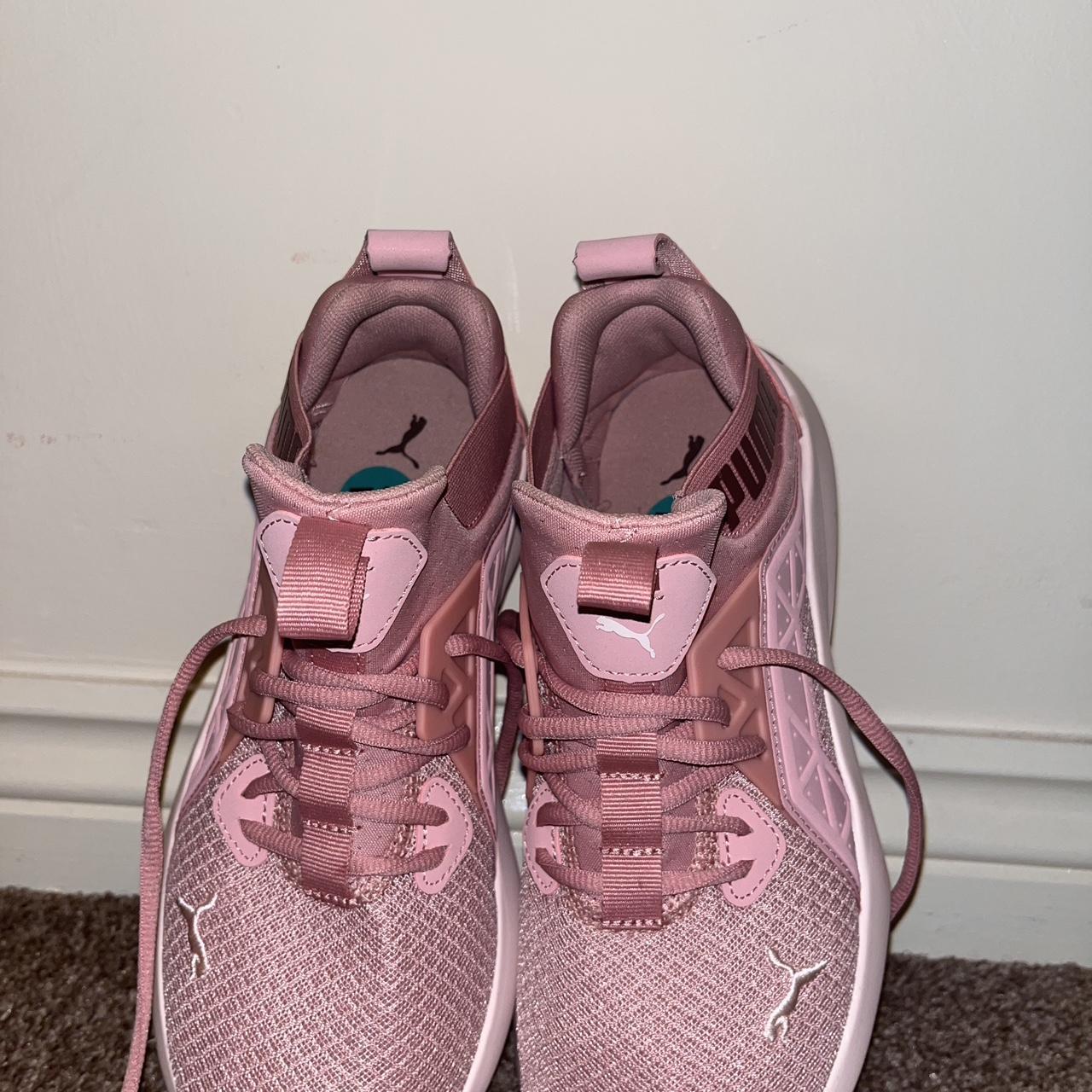 Pink puma Trainers - Depop
