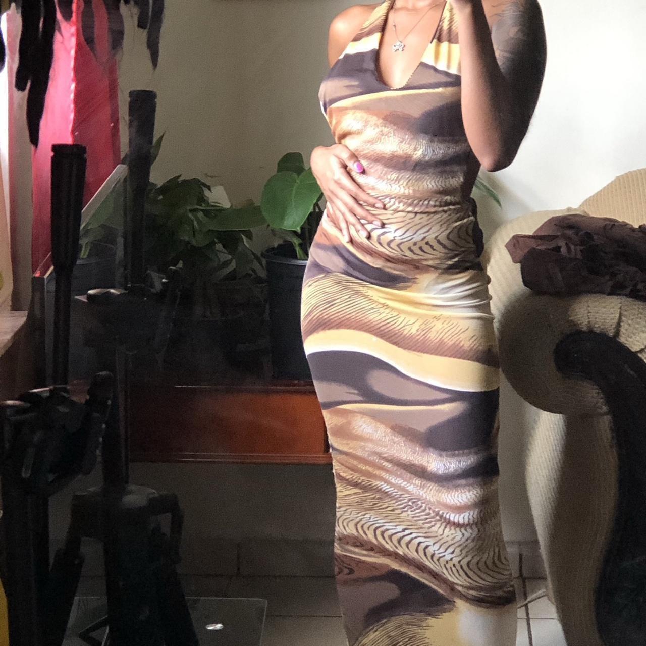 RARE Atira Lyons maxi dress in a size small. The... - Depop