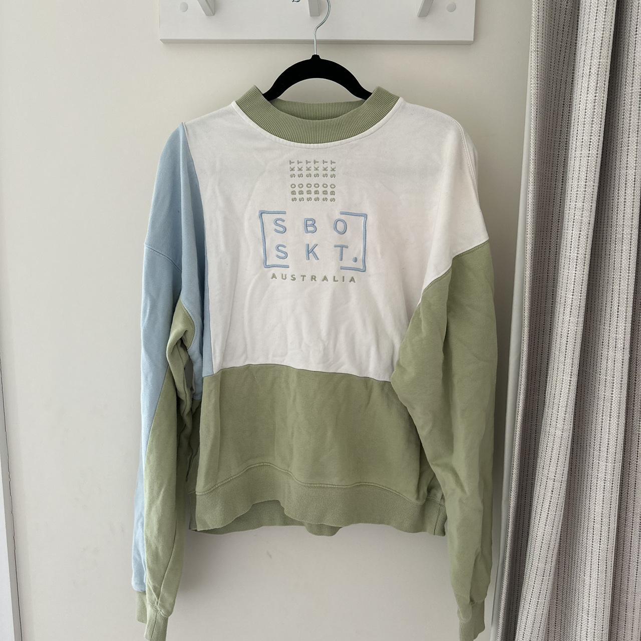 Oversized sabo skirt crew neck Msg for more info - Depop