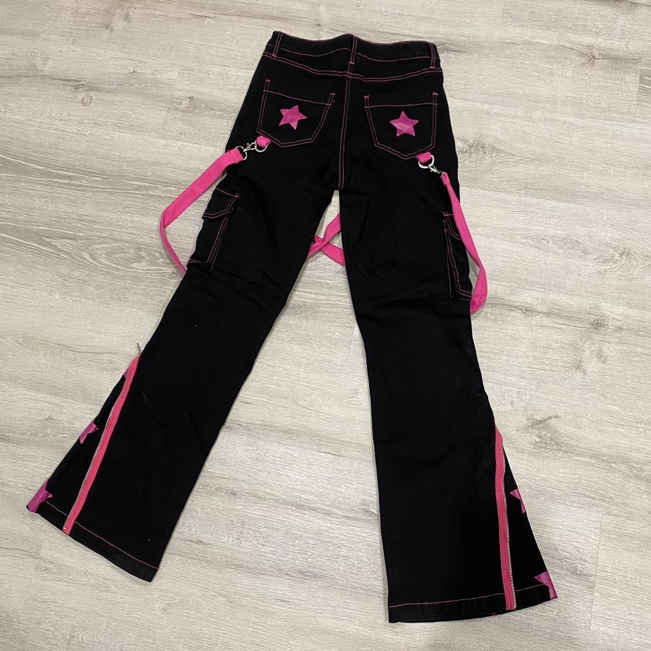 Hot topic star pants 32 in inseam, 28in waist,... - Depop