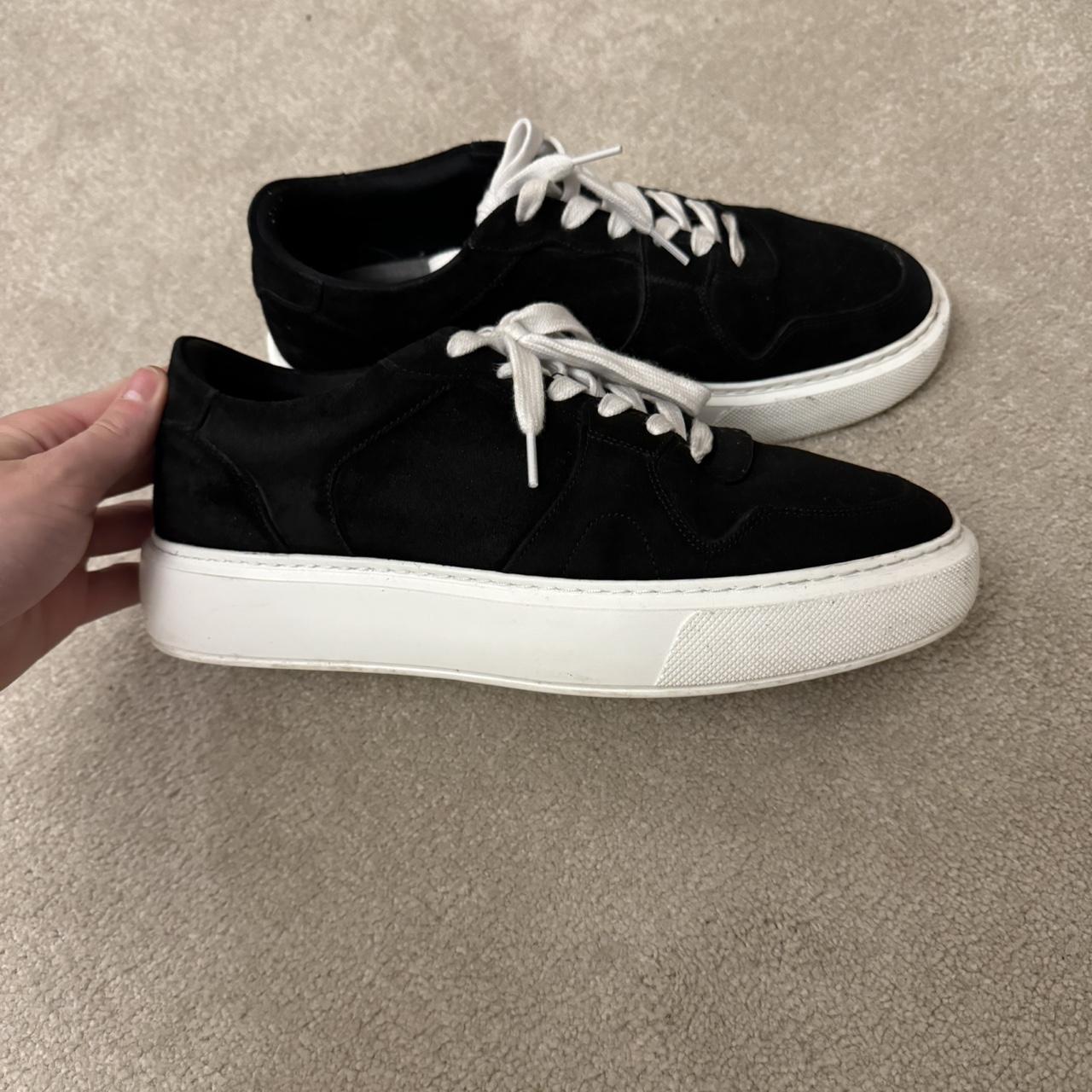 Arne court trainer size 11 black - Depop