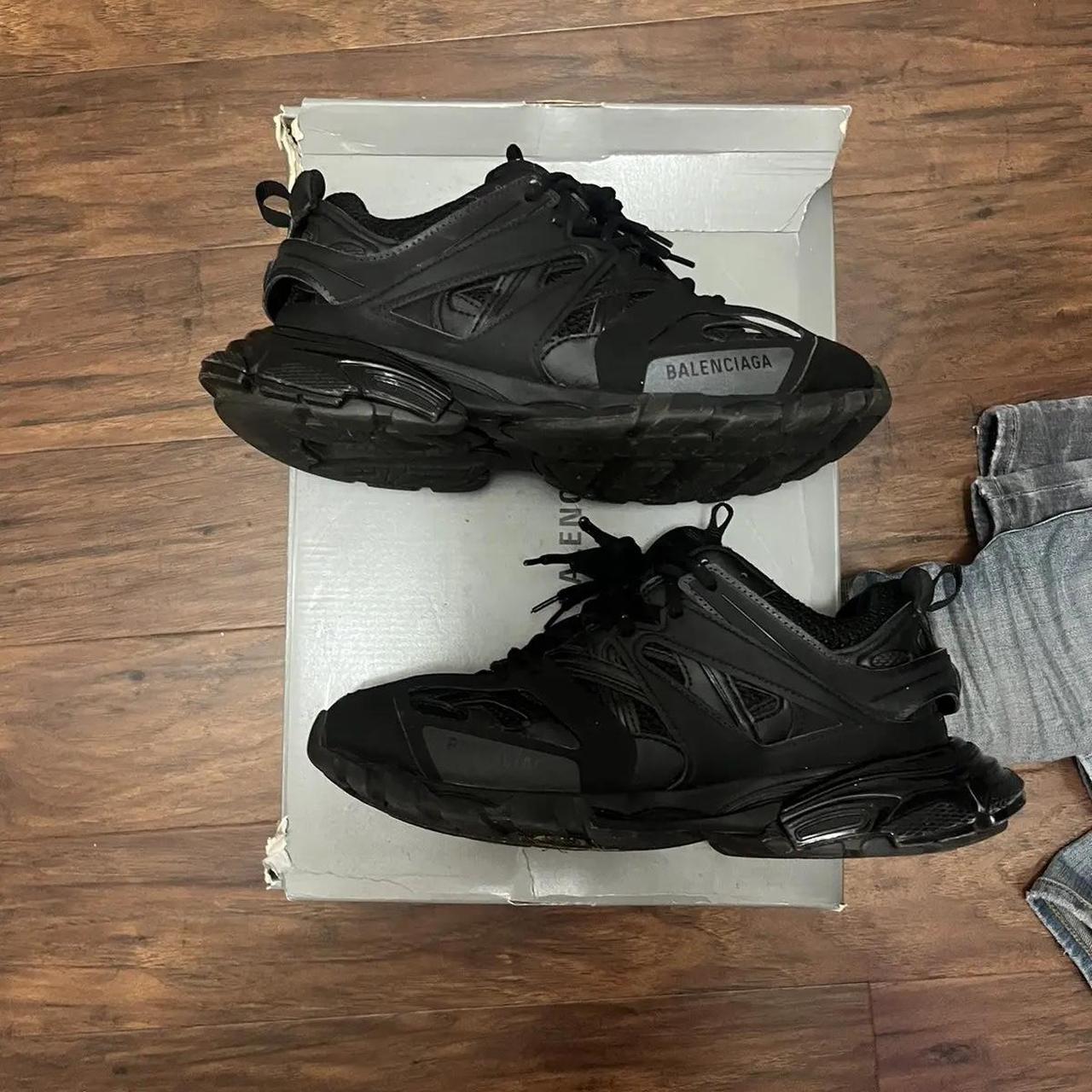 Balenciaga track all black - Depop