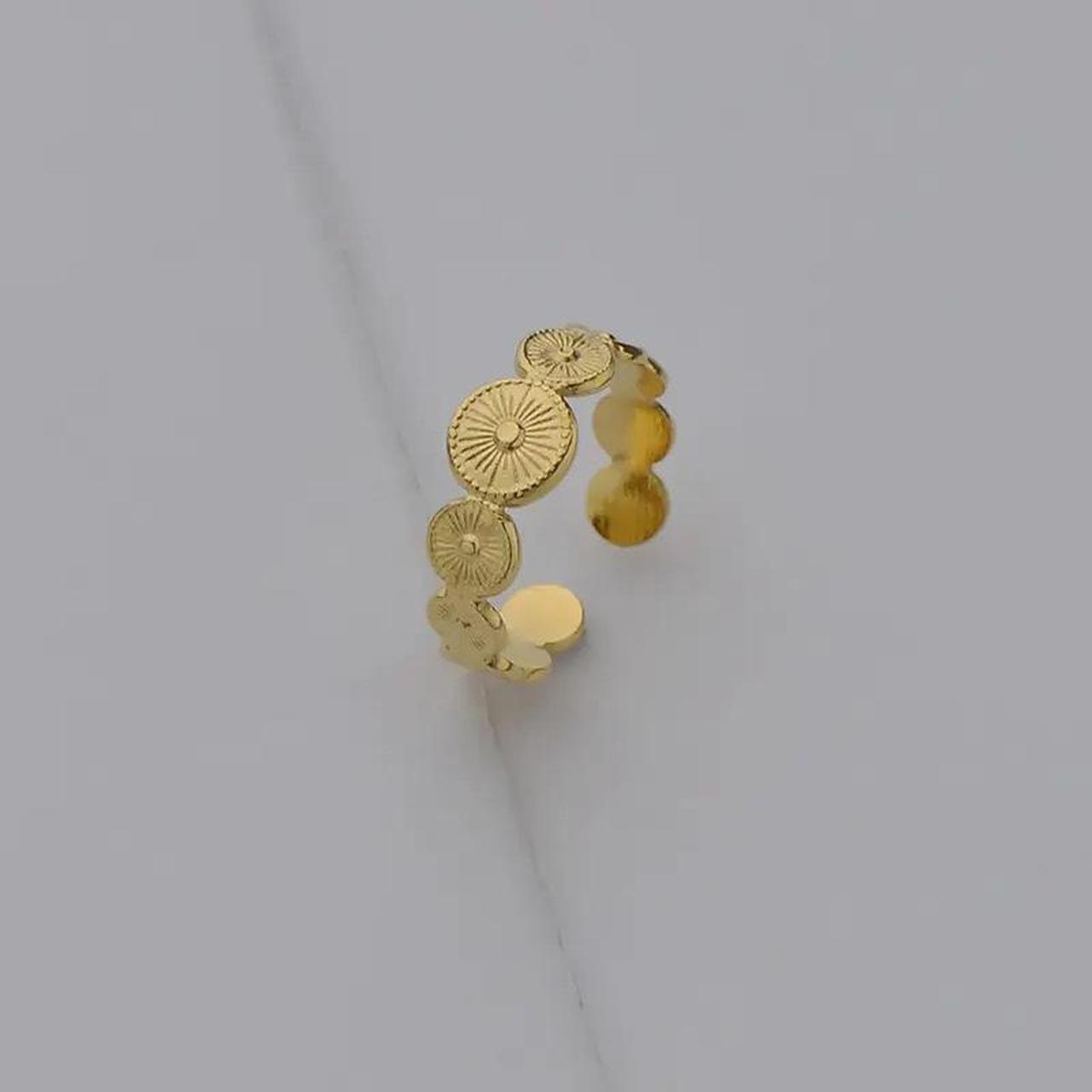 Cute adjustable gold color ring Brand new in og... - Depop