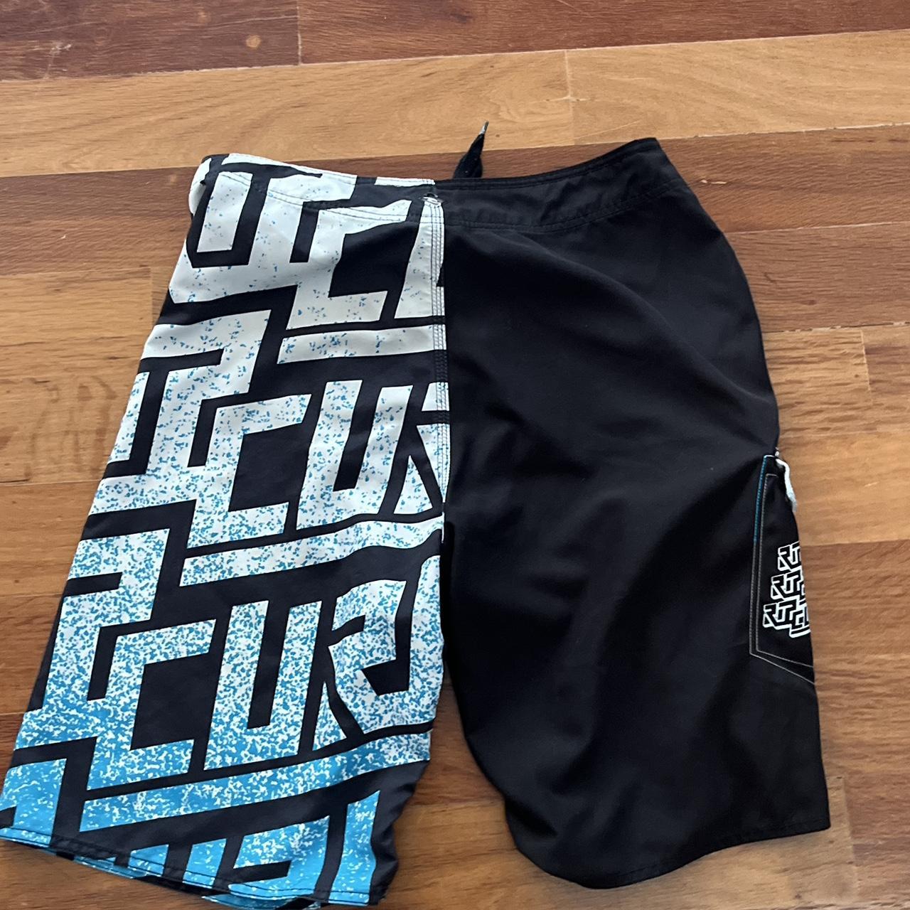 BAGGY RIPCURL BOARDIES/SHORTS VUNTAGE... | Depop