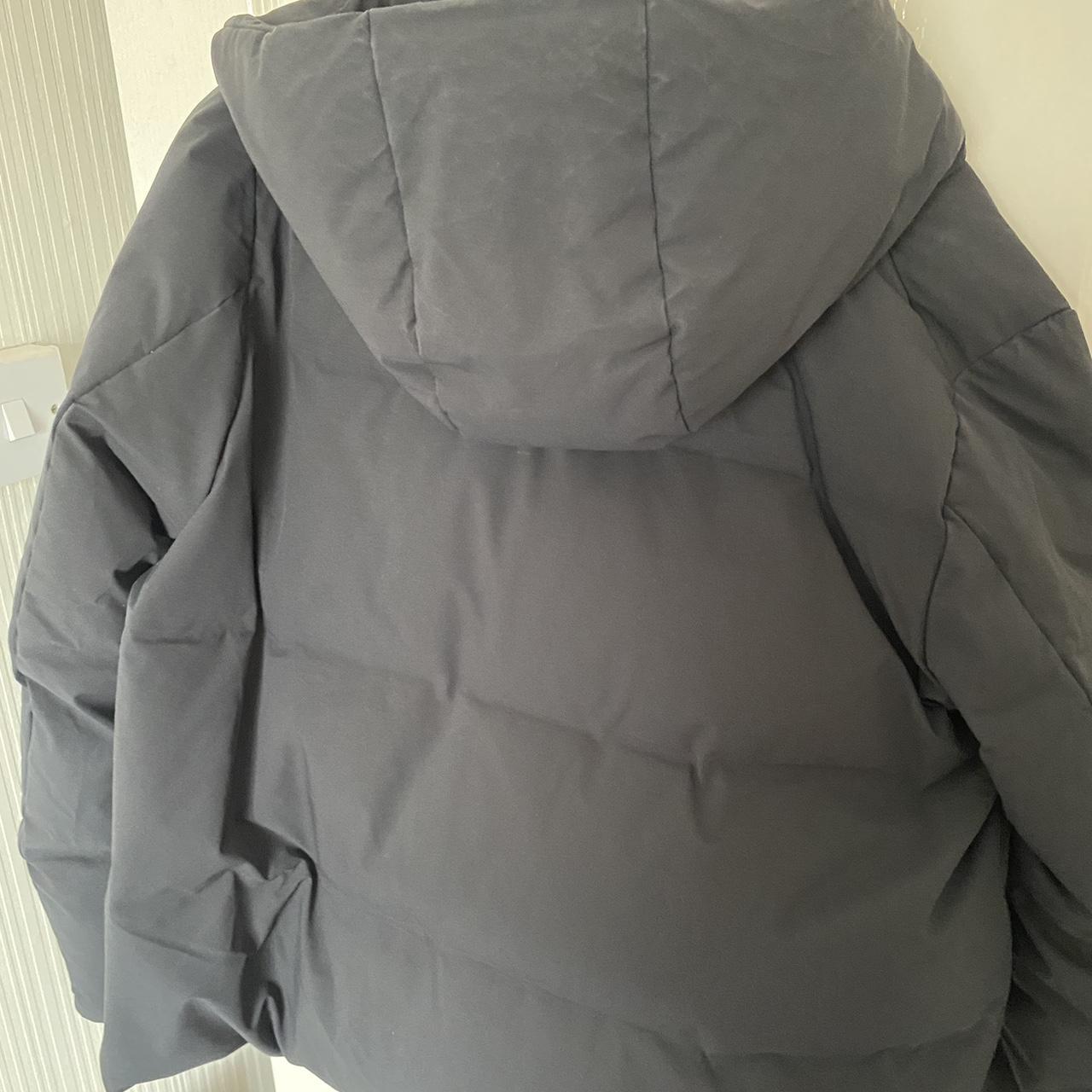 uniqlo jacket - Depop