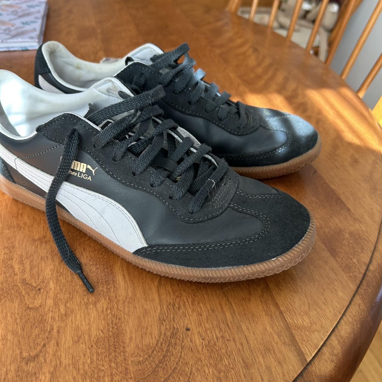 Like new Black Puma supa Liga OG sneakers... | Depop