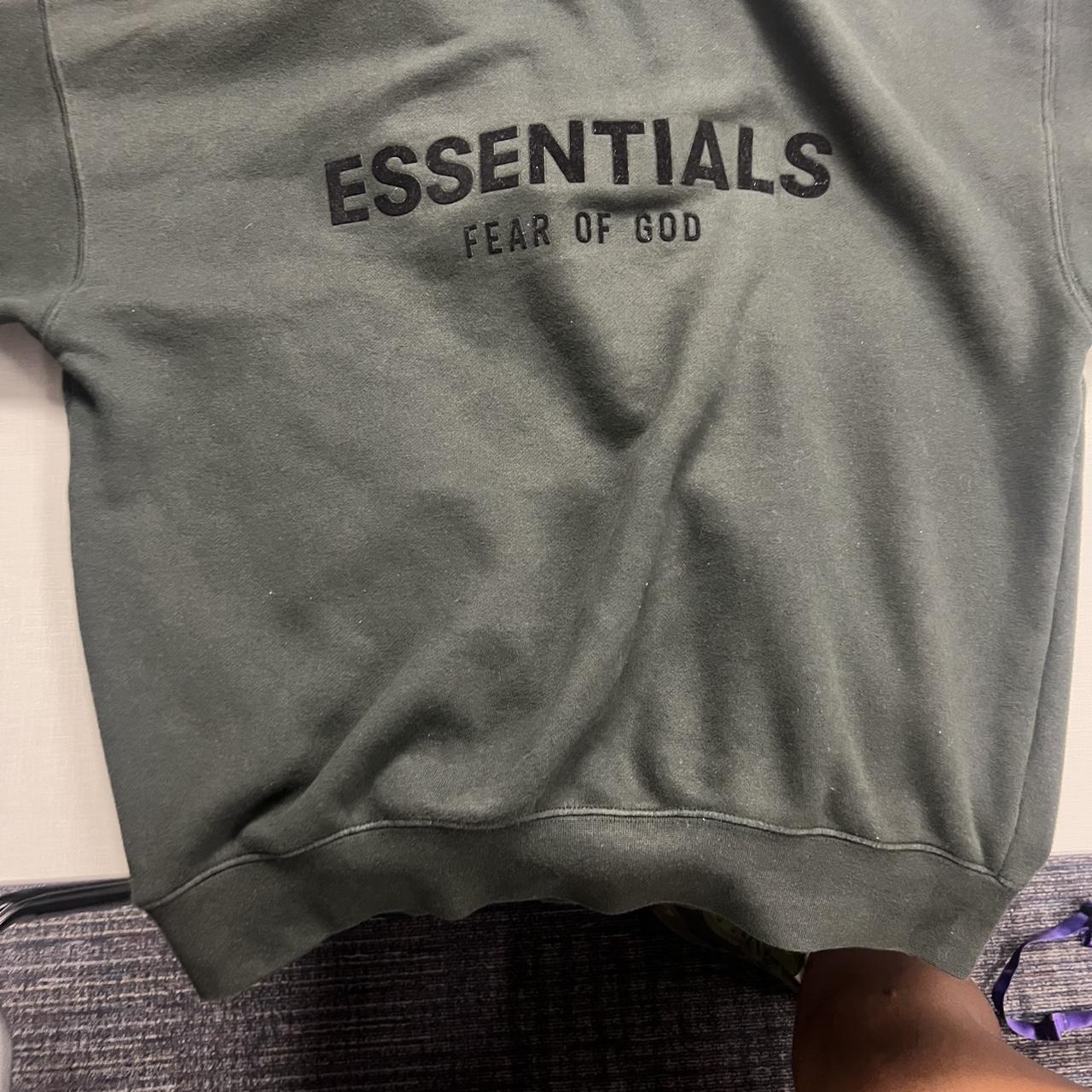 Essentials hood black - Depop