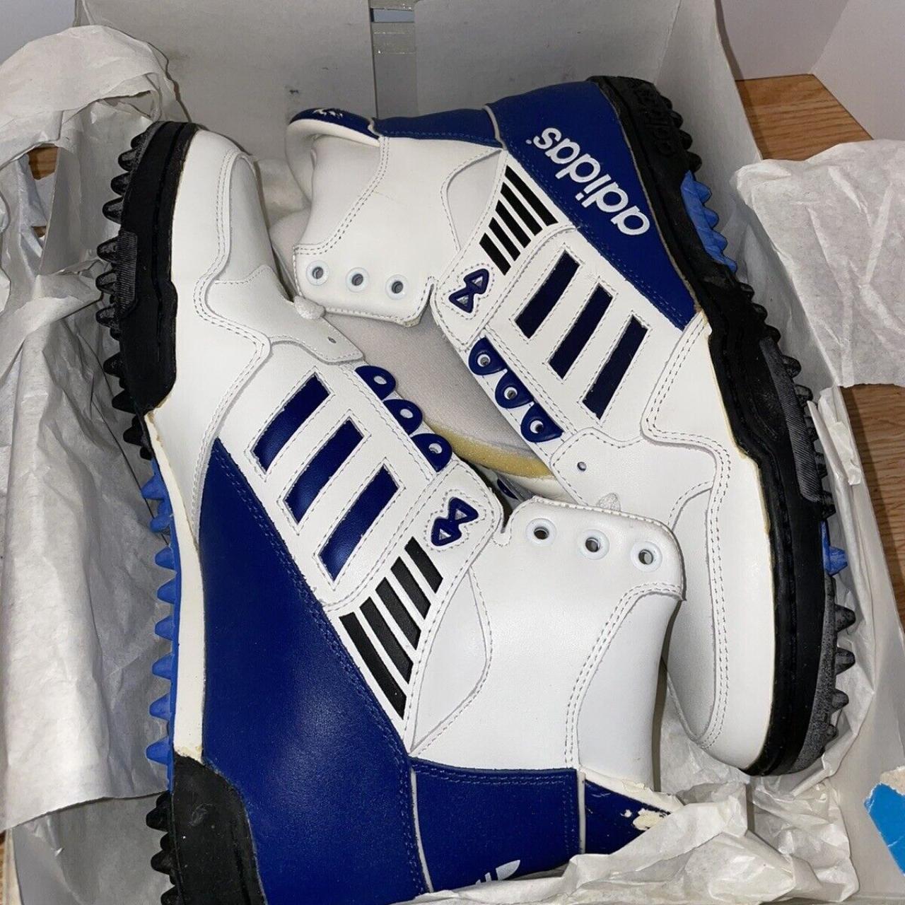 Baskets vintage années 80 Adidas Gripper Hi gazon... - Depop