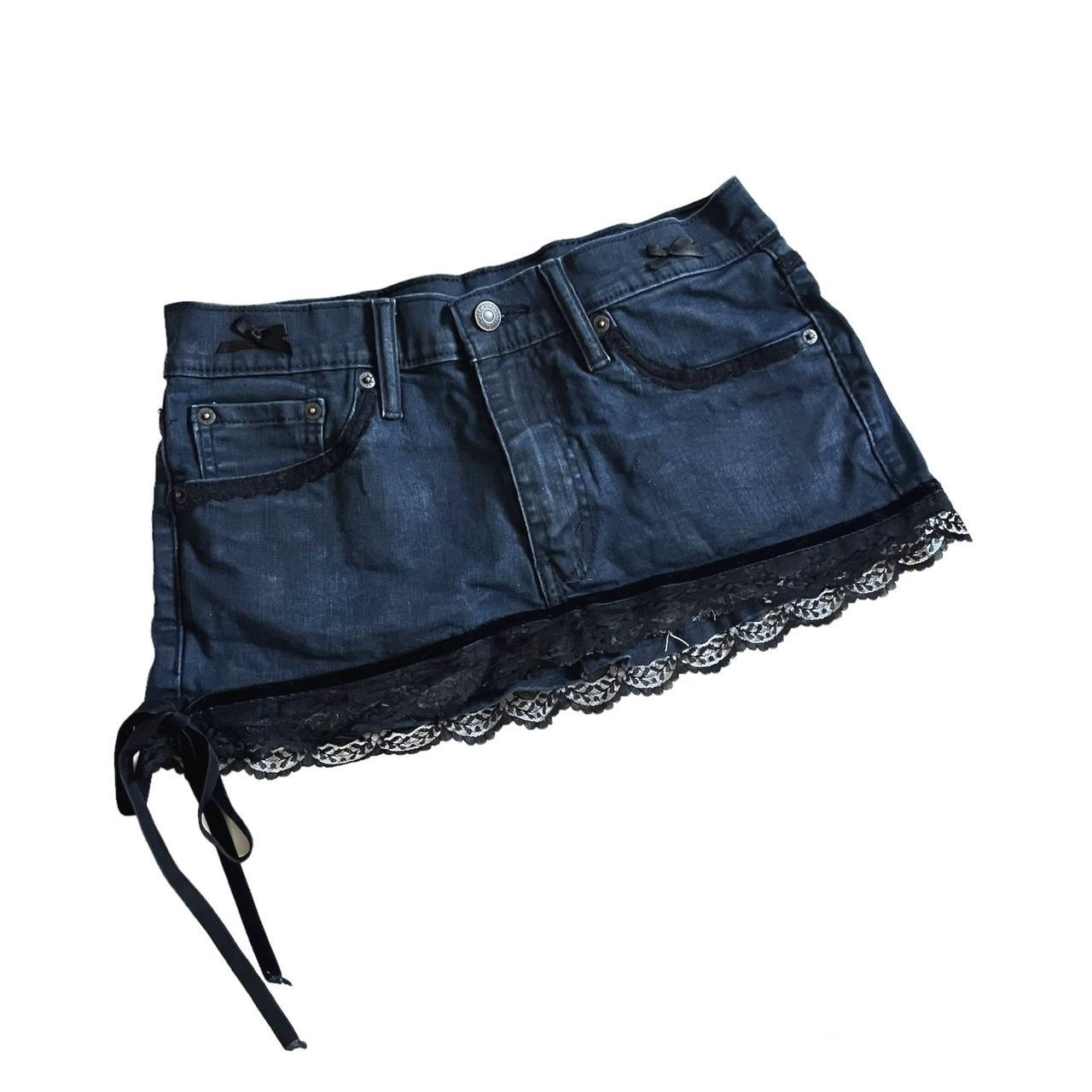 Repopping: not my style anymore 💓 Coquette pink... | Depop