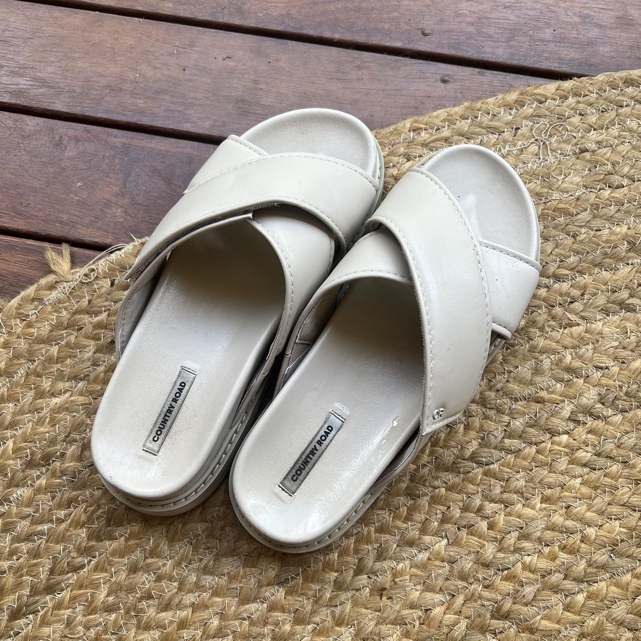 Country Road Slides Aus Size 9 (EU 40) RRP... - Depop