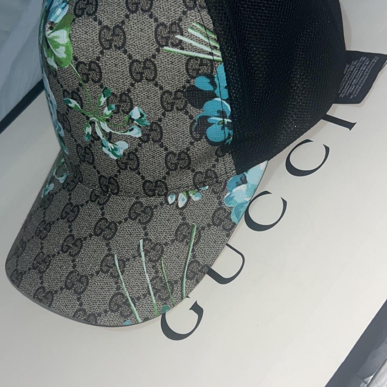 Blue flower Gucci hat barely worn good comdition - Depop