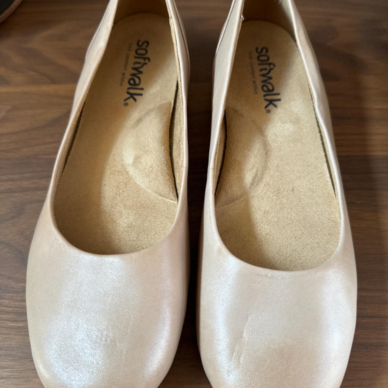 Softwalk nude flats with arch support. Were packed... - Depop