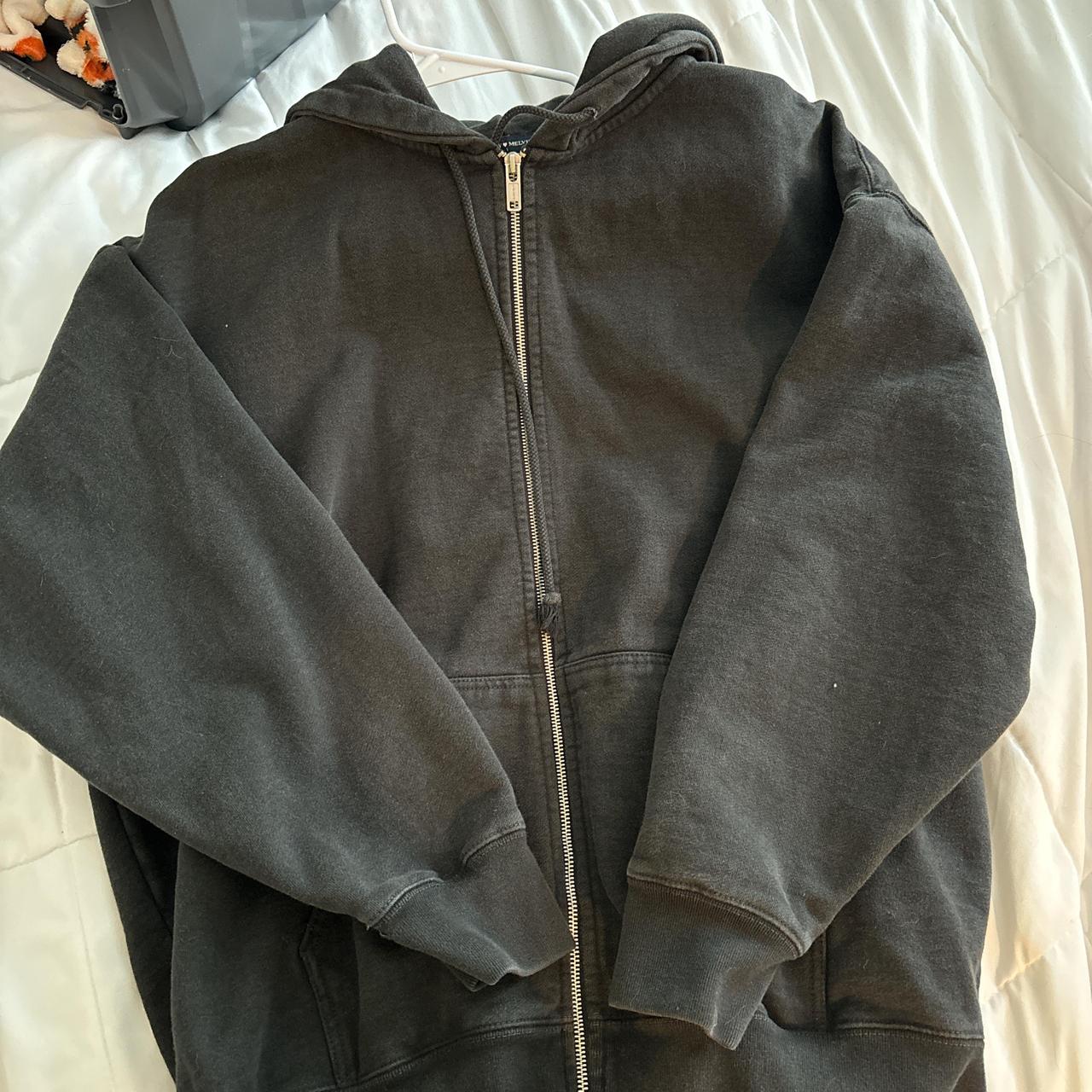Brandy Melville zip up - Depop