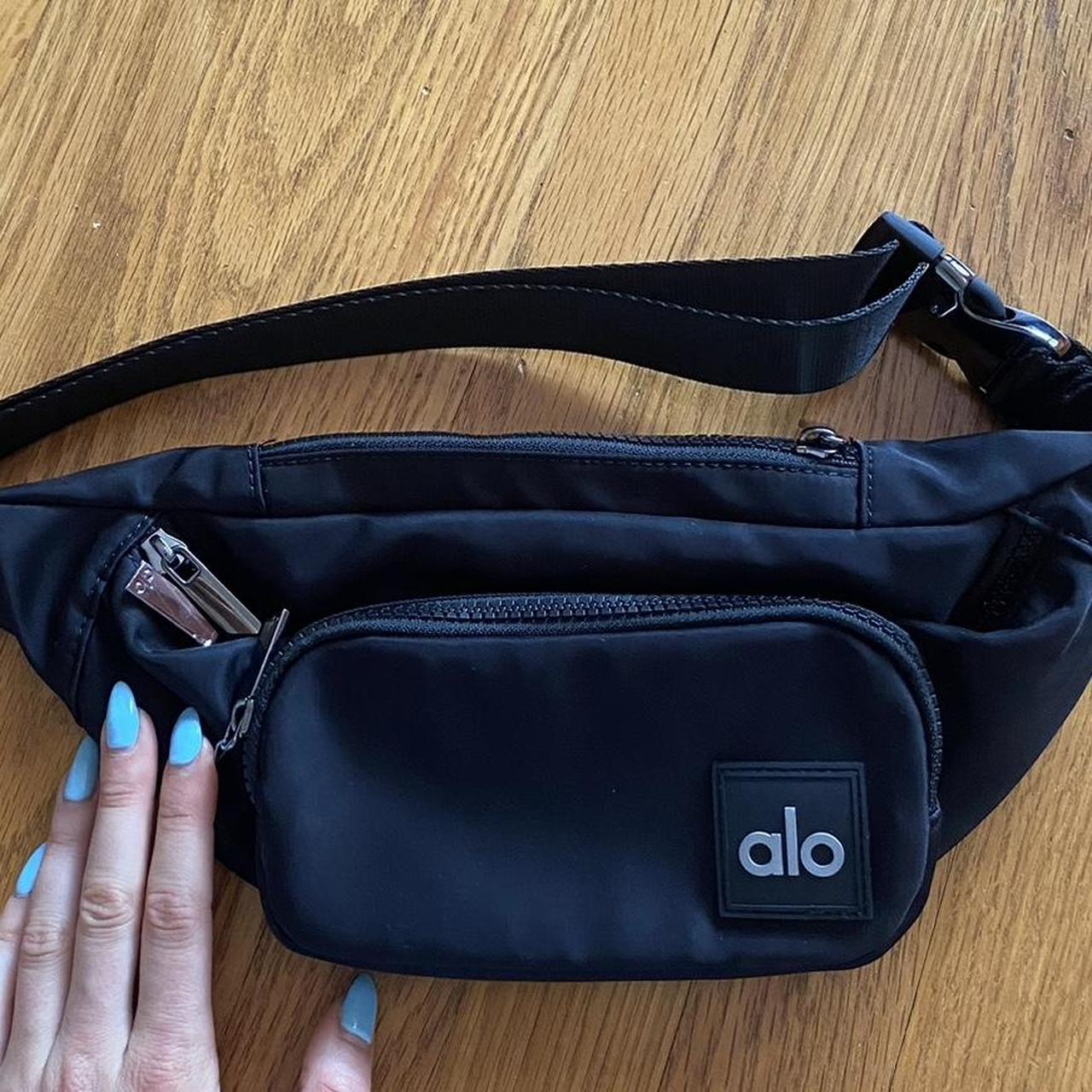 New ALO Fanny pack with tag Price is set - Depop