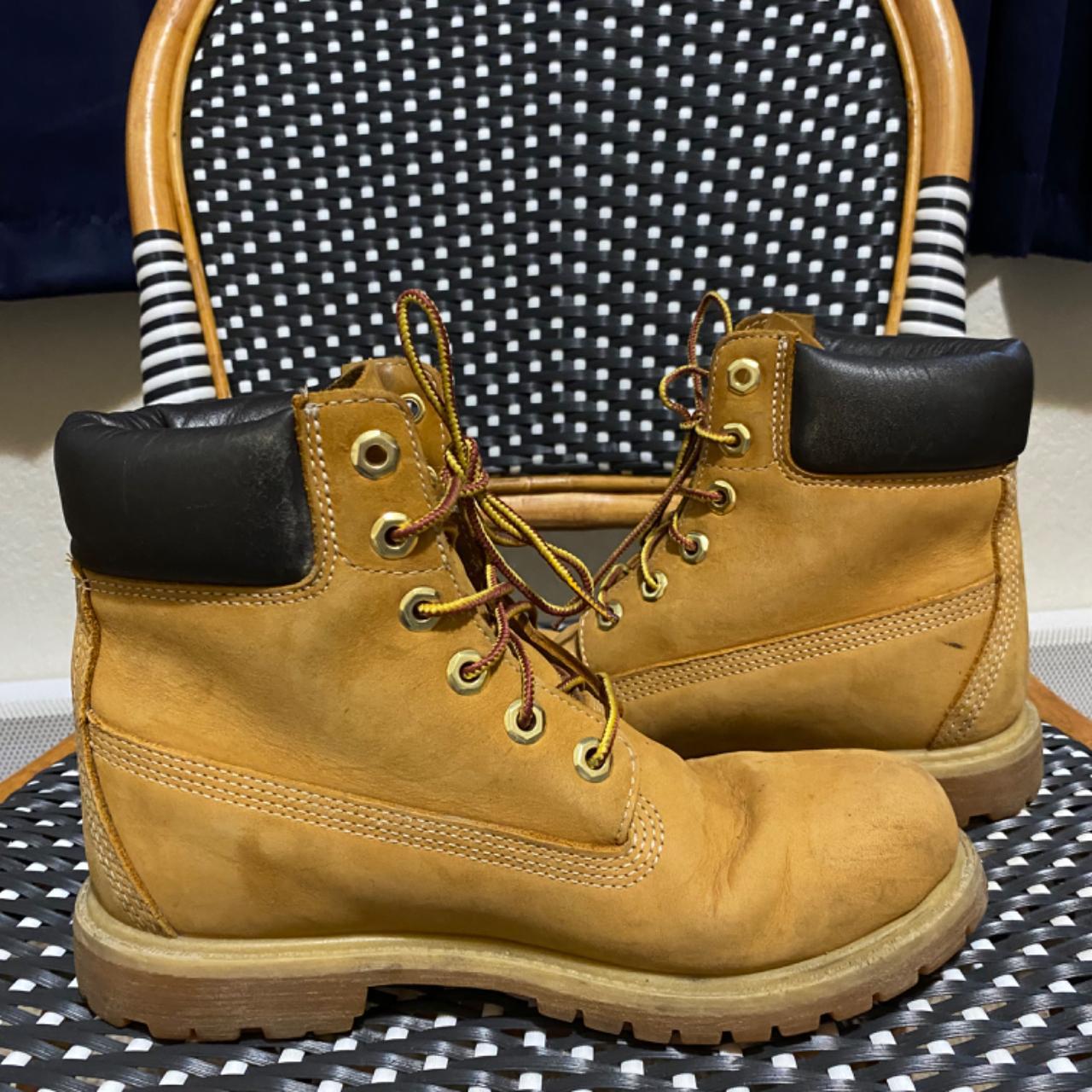 In really good condition Timberland Size 8 Women’s... - Depop