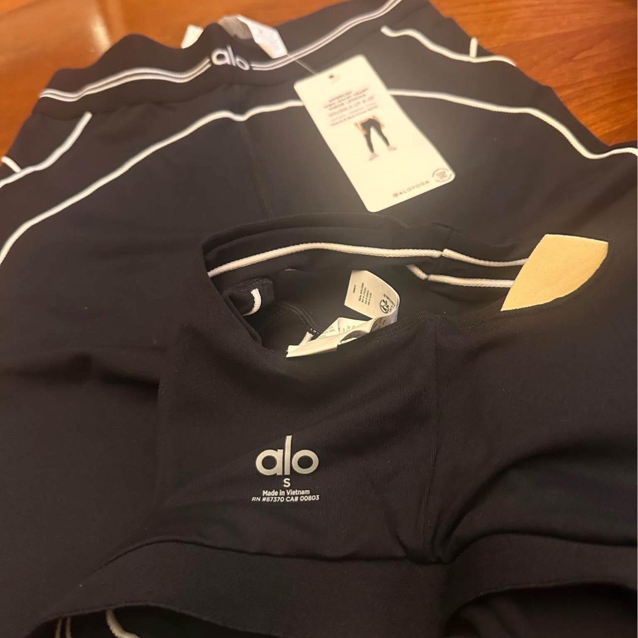 Black and white Alo set -brand new never worn... | Depop