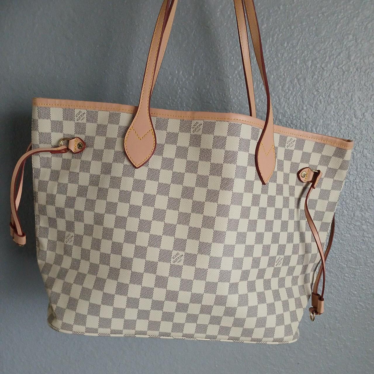 Louis Vuitton neverfull medium size Damarie comes... - Depop