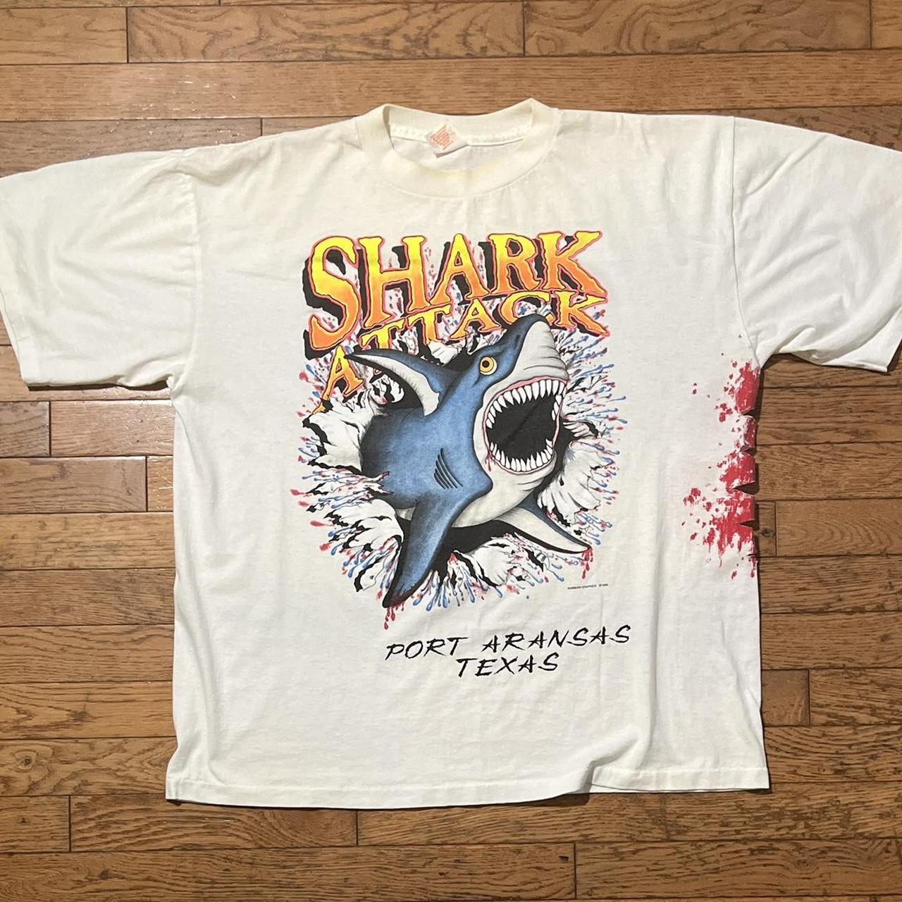 VINTAGE SINGLE STITCH SHARK ATTACK TEE SIZE... | Depop