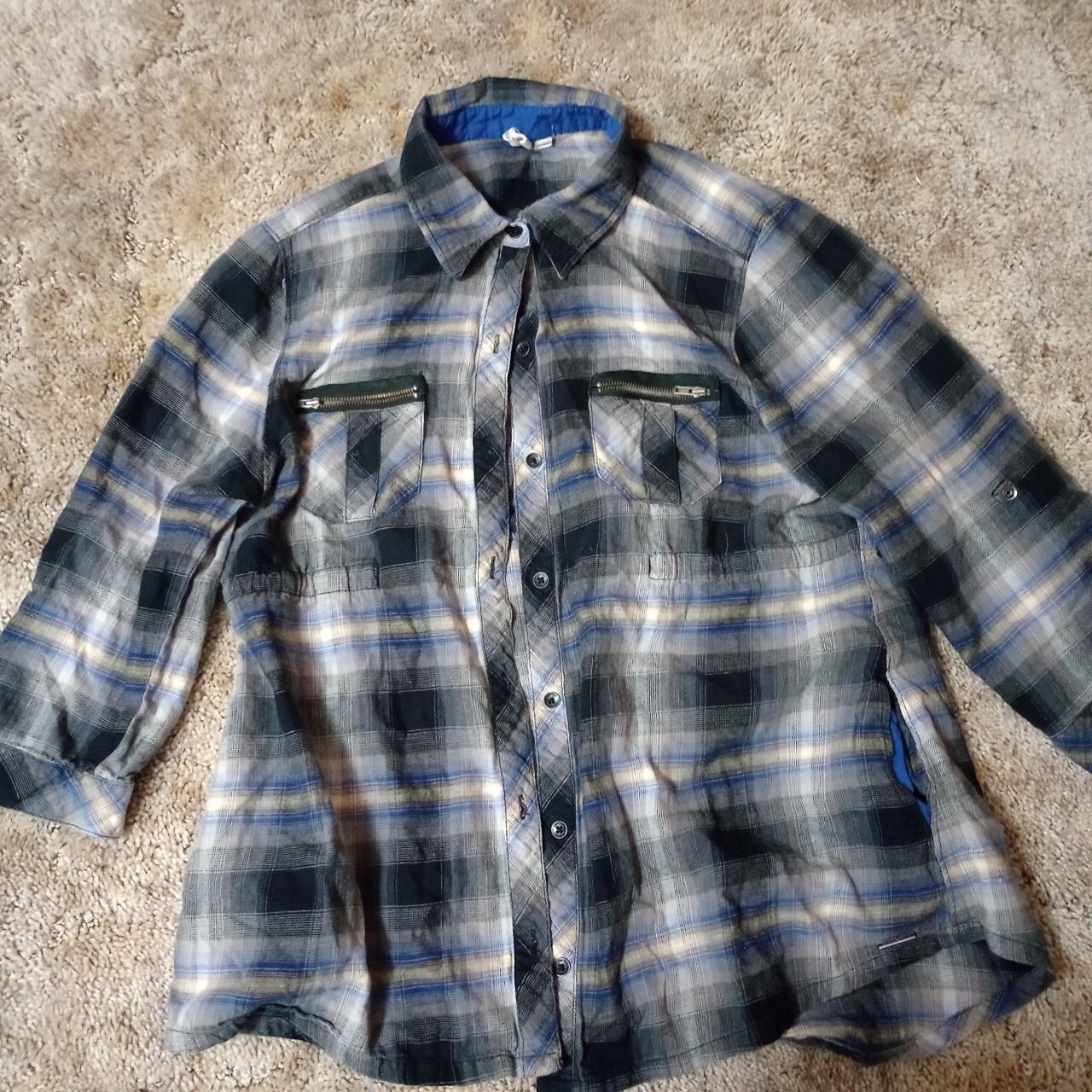 Half sleeved flannel. Tag says large but it fits... - Depop