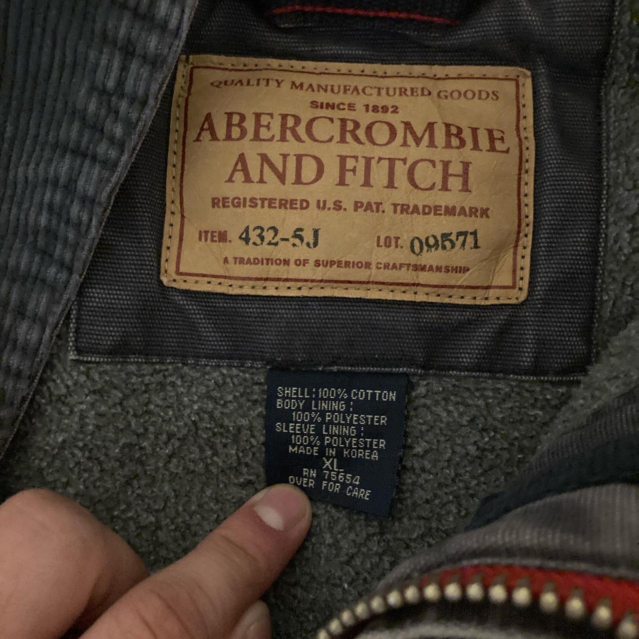 Gray heavy duty Abercrombie jacket size XL slightly... - Depop