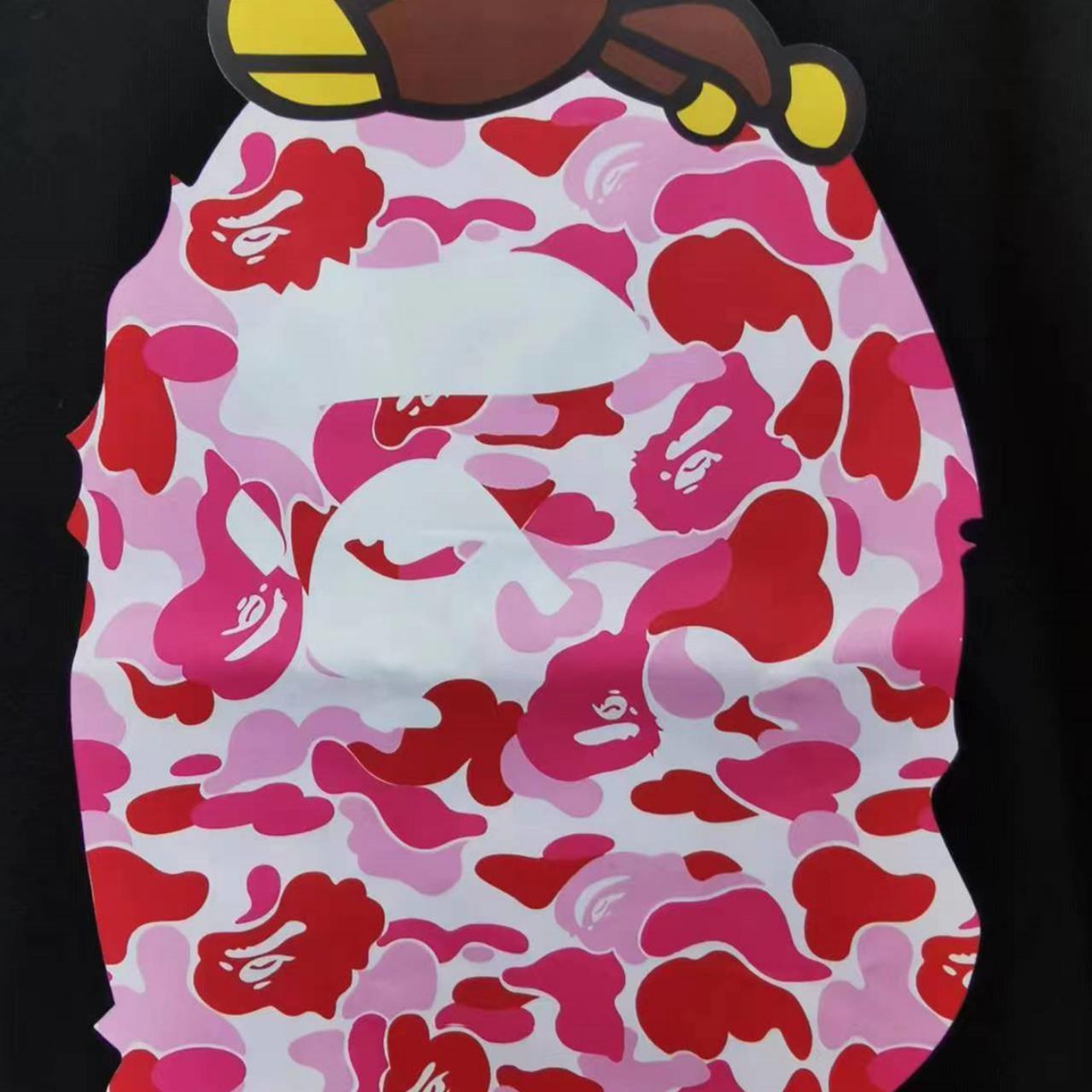 Bape big label printing T-Shirt L - Depop