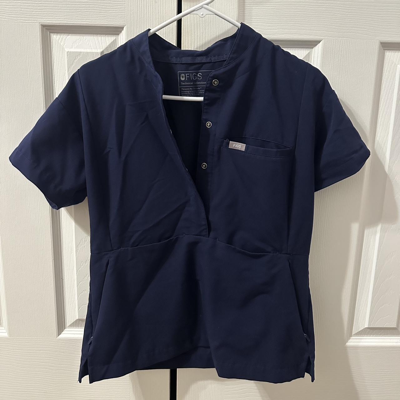 FIGS navy scrub top! 💕 Size: S Brand: Figs Color:... | Depop