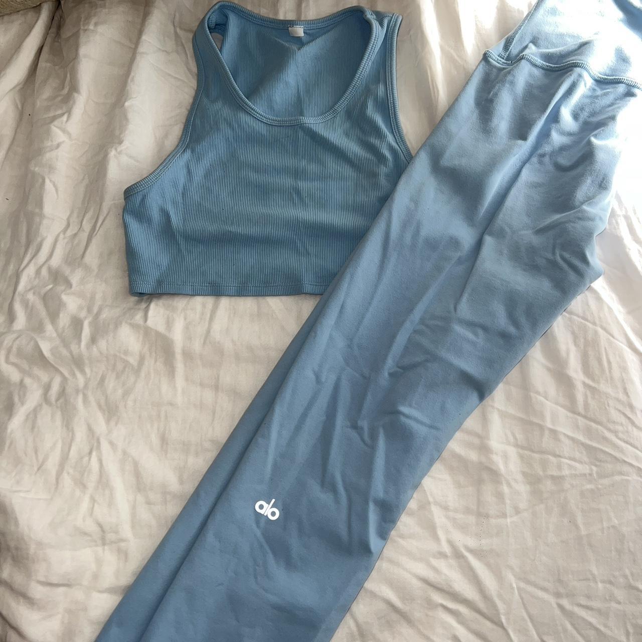 Small light blue Alo Yoga set! Worn once - Depop