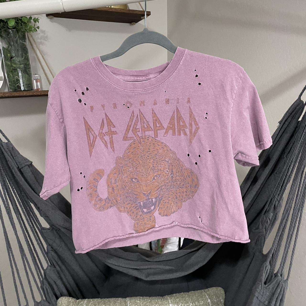 Vintage pink def Leppard cropped tee. Worn a few... | Depop