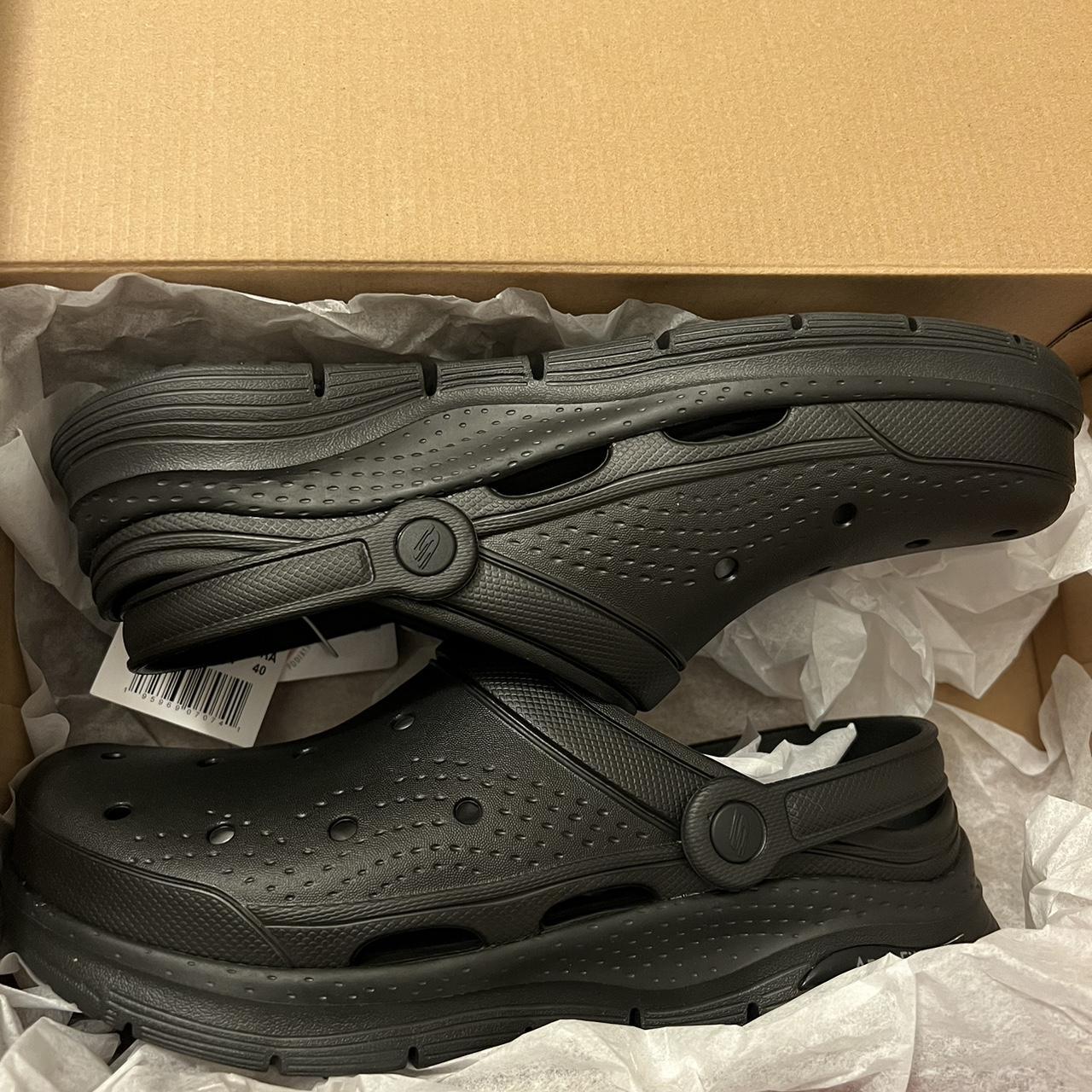 Skechers clogs - Depop