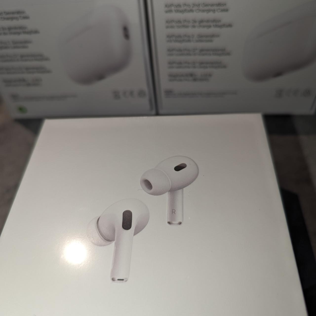 Airpod pros 2nd generation mag safe - Depop