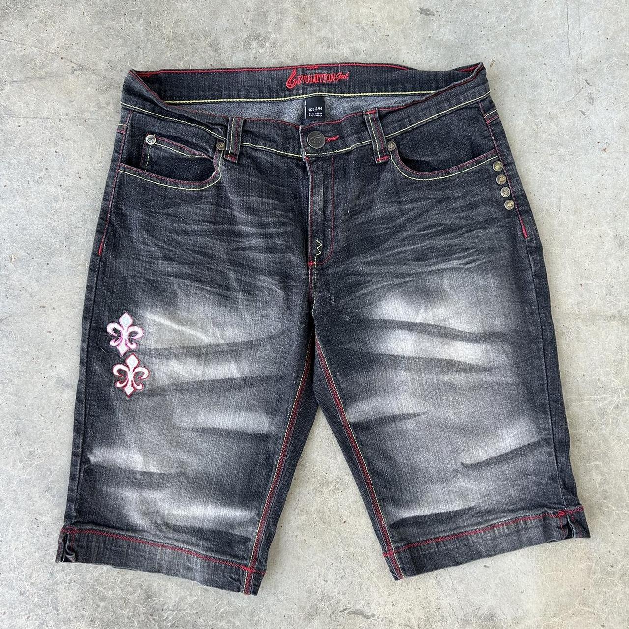 dope evolution girl embroidered jorts size 13/14 - Depop