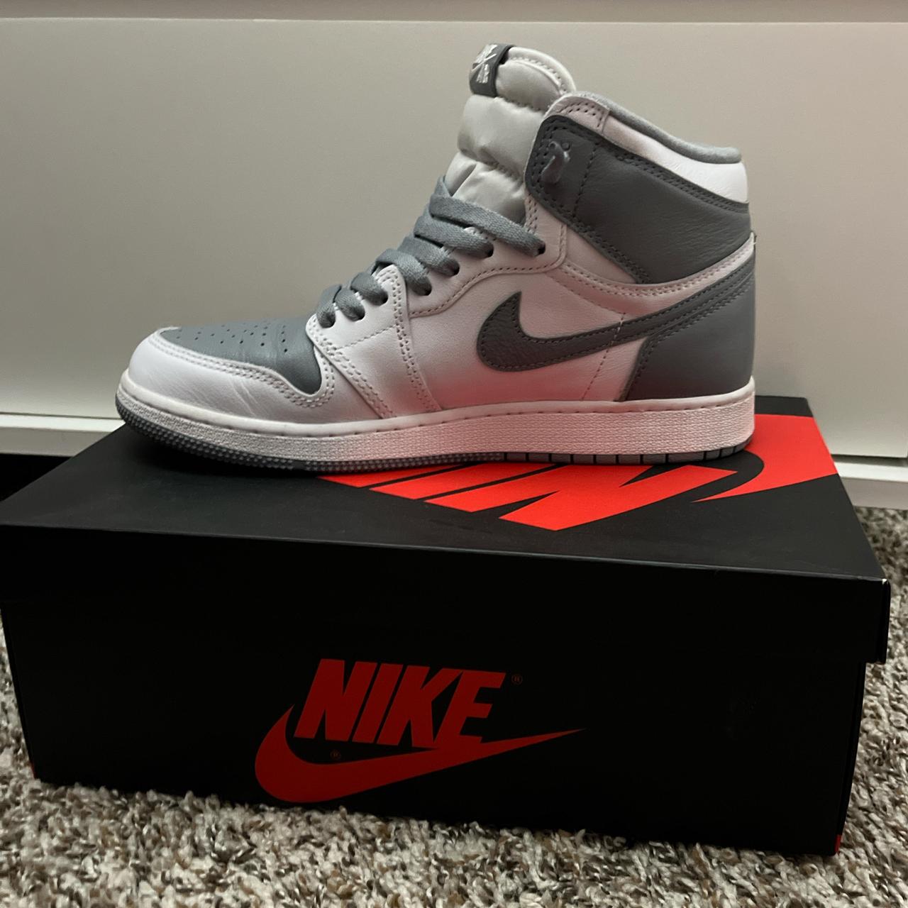Youth Jordan 1 highs Size 7y Worn once - Depop