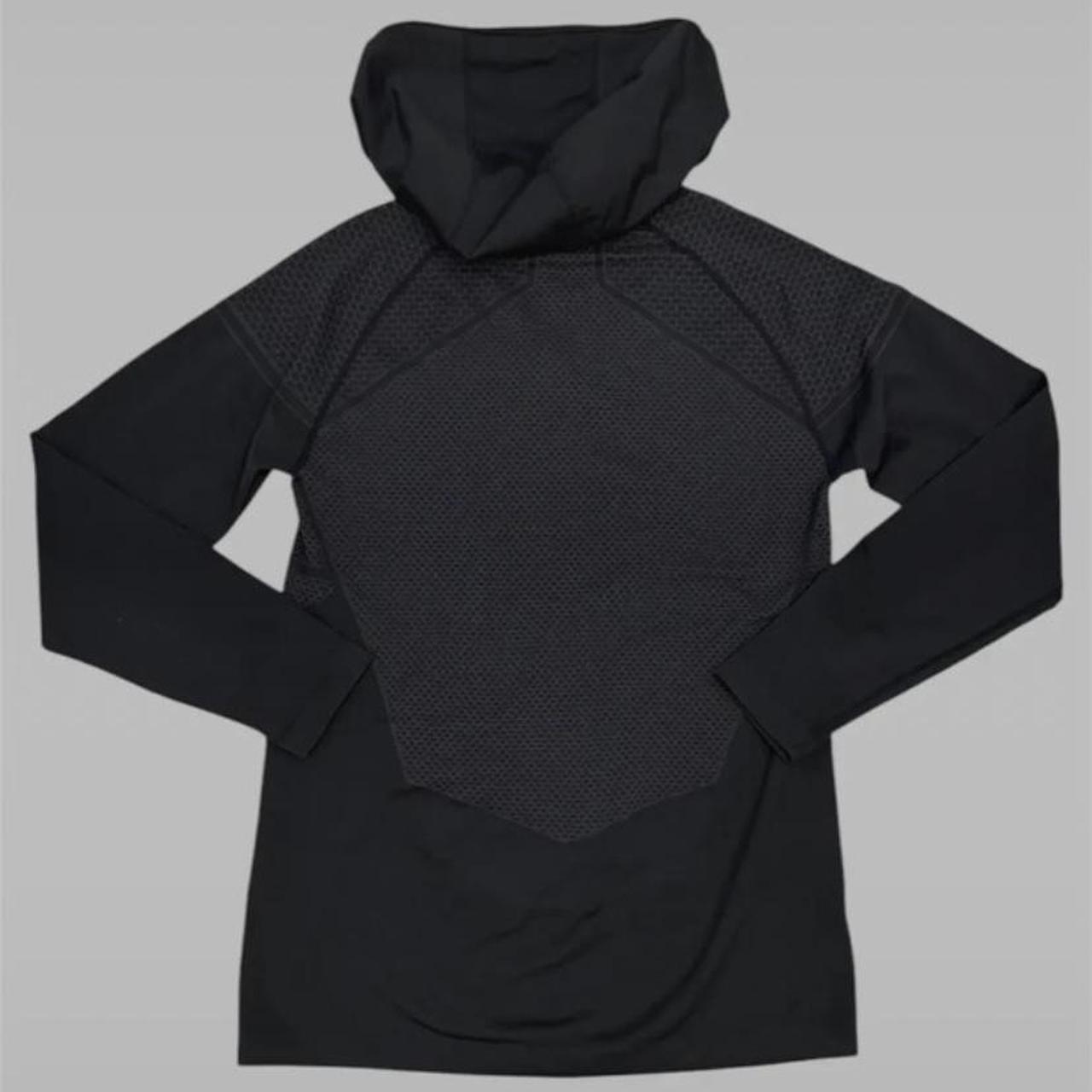 Gymshark onyx v3 in a size small | Depop