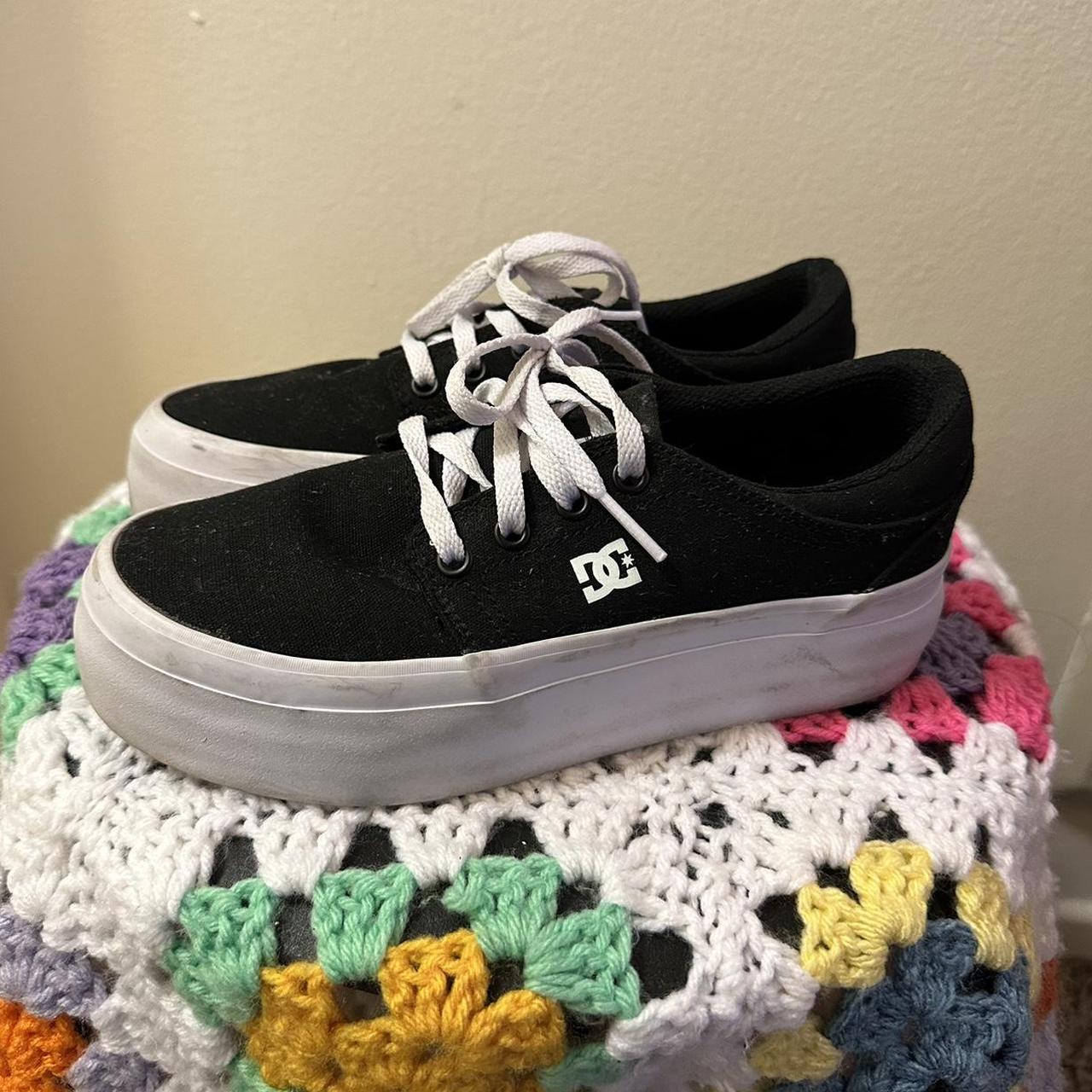 DC Shoes Women's Trainers | Depop